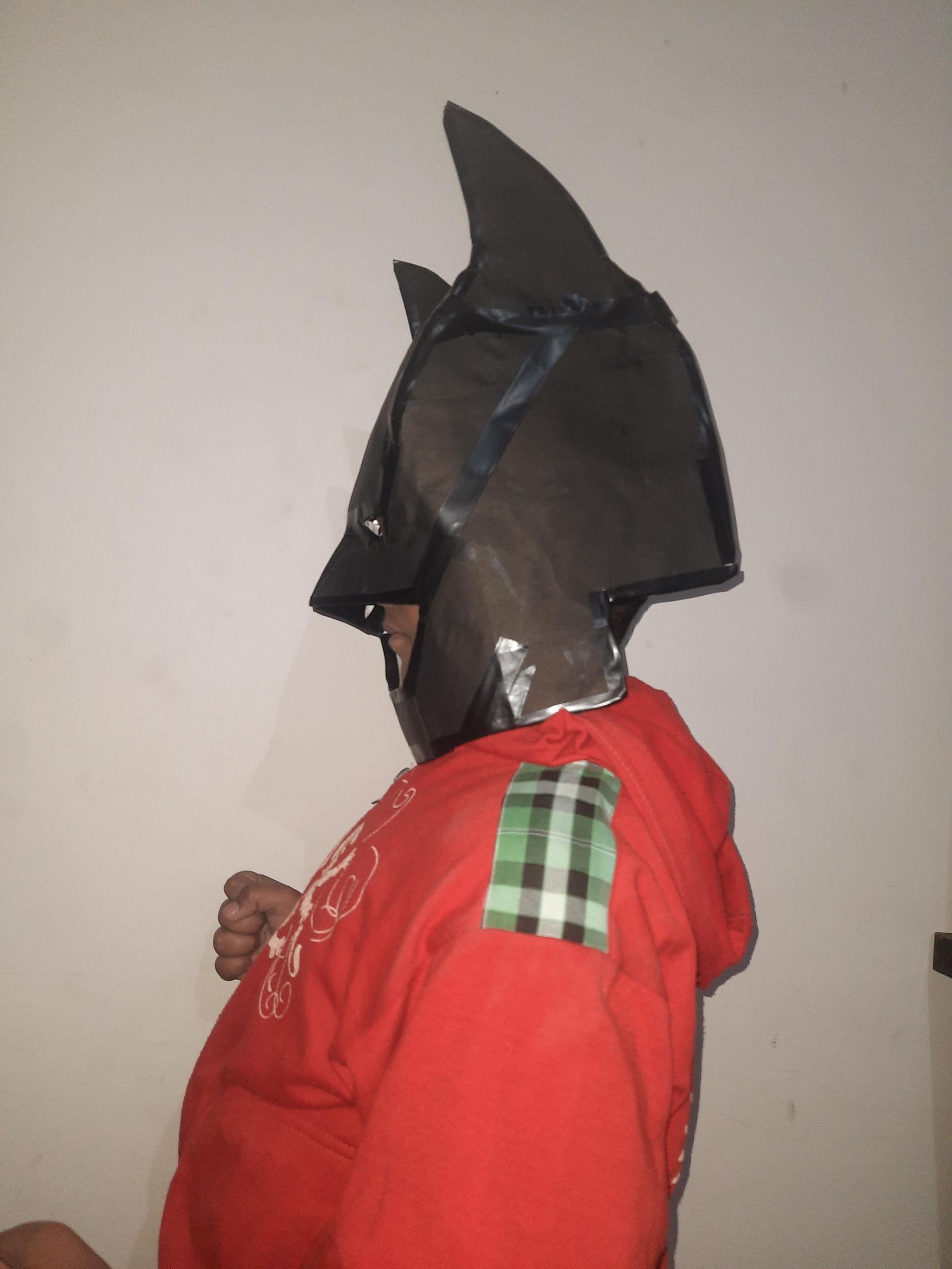 Batman Mask Craft : 10 Steps - Instructables