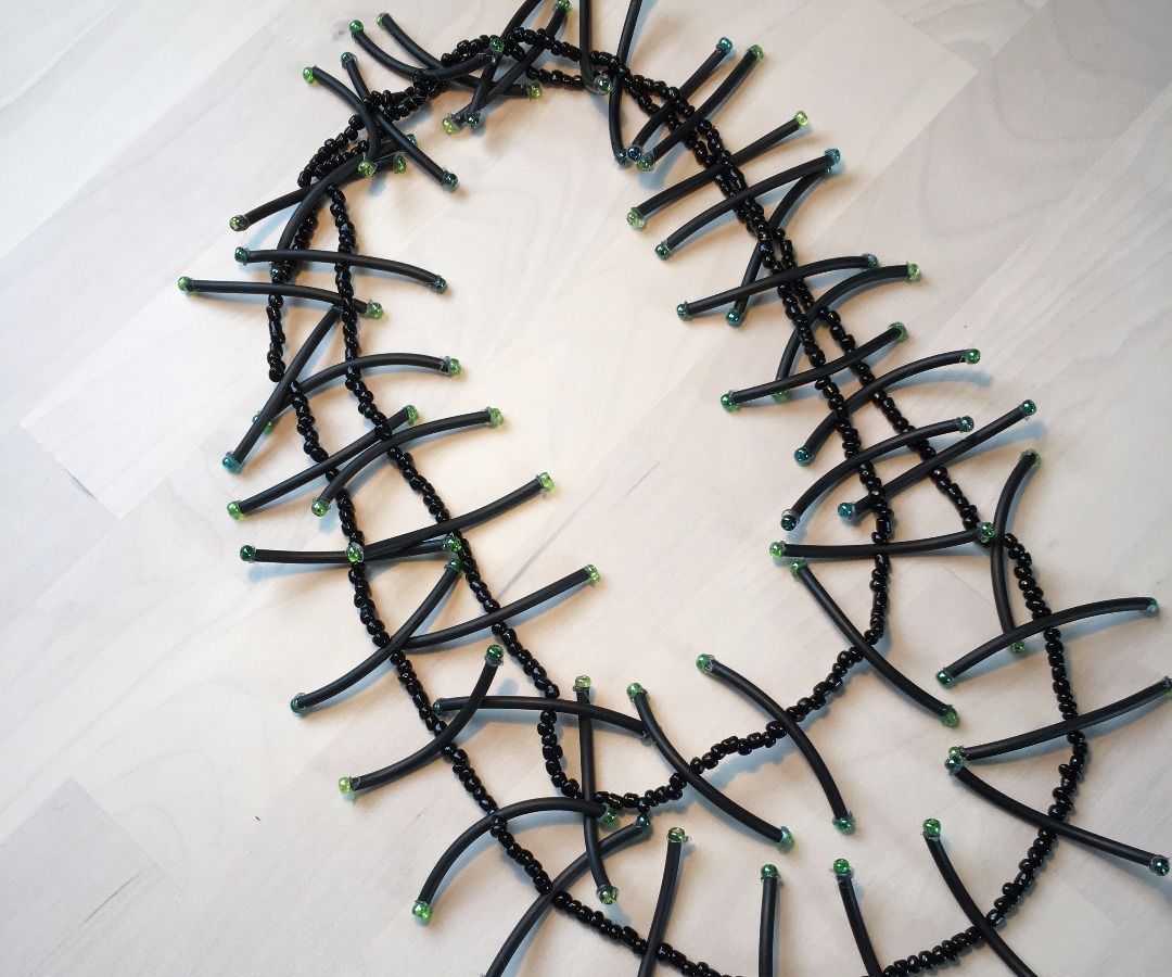 Centipede Inspired Necklace/Bracelet : 4 Steps (with Pictures ...