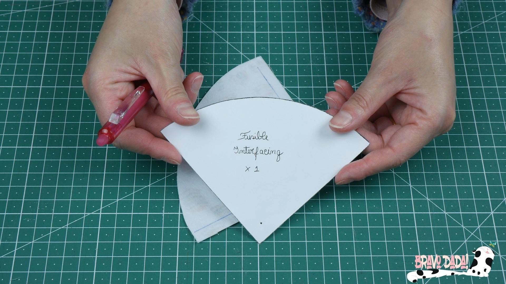 DIY How to Make Small and Large Fabric Corner Bookmarks - Bravo Dada! Sewing Tutorial : 6 Steps ...