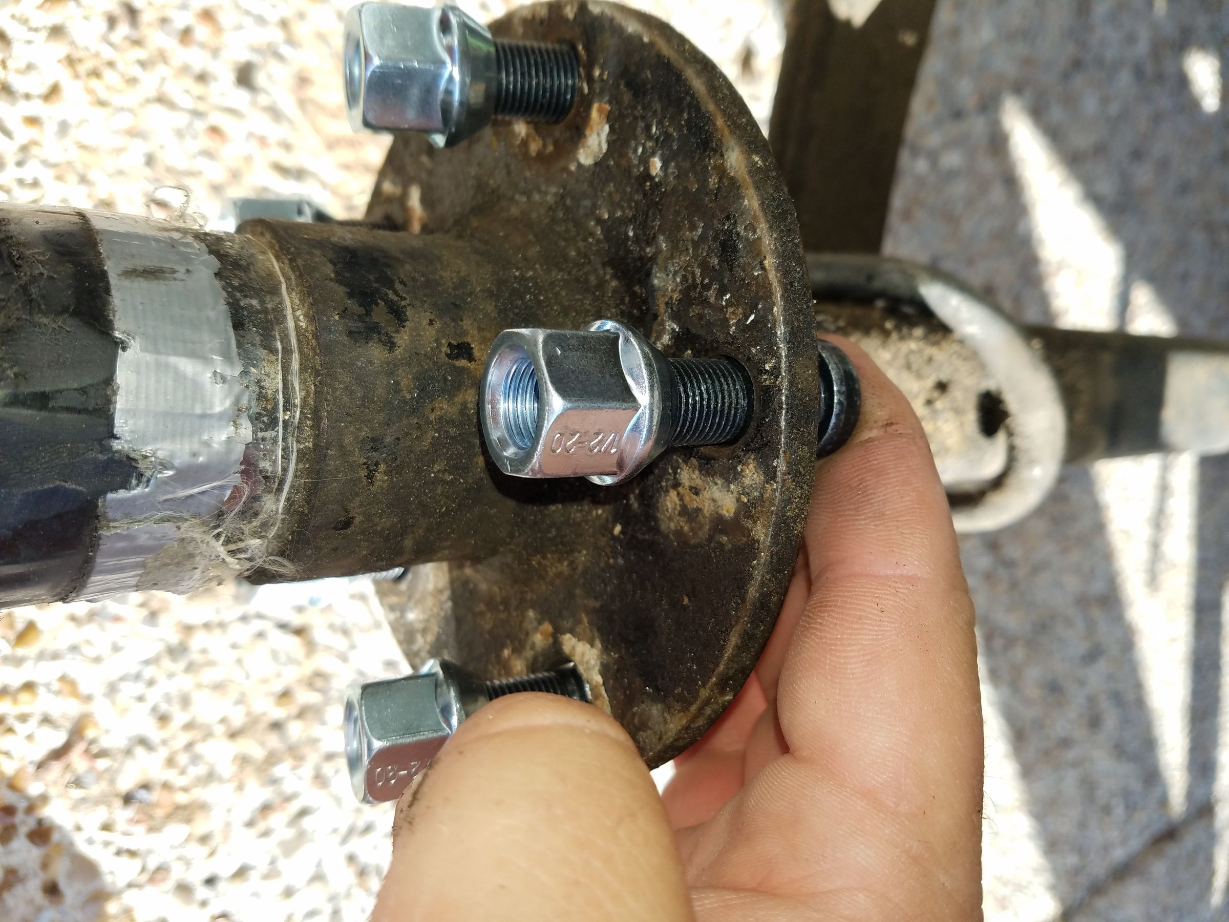 How to Replace Your Wheel Studs : 4 Steps - Instructables