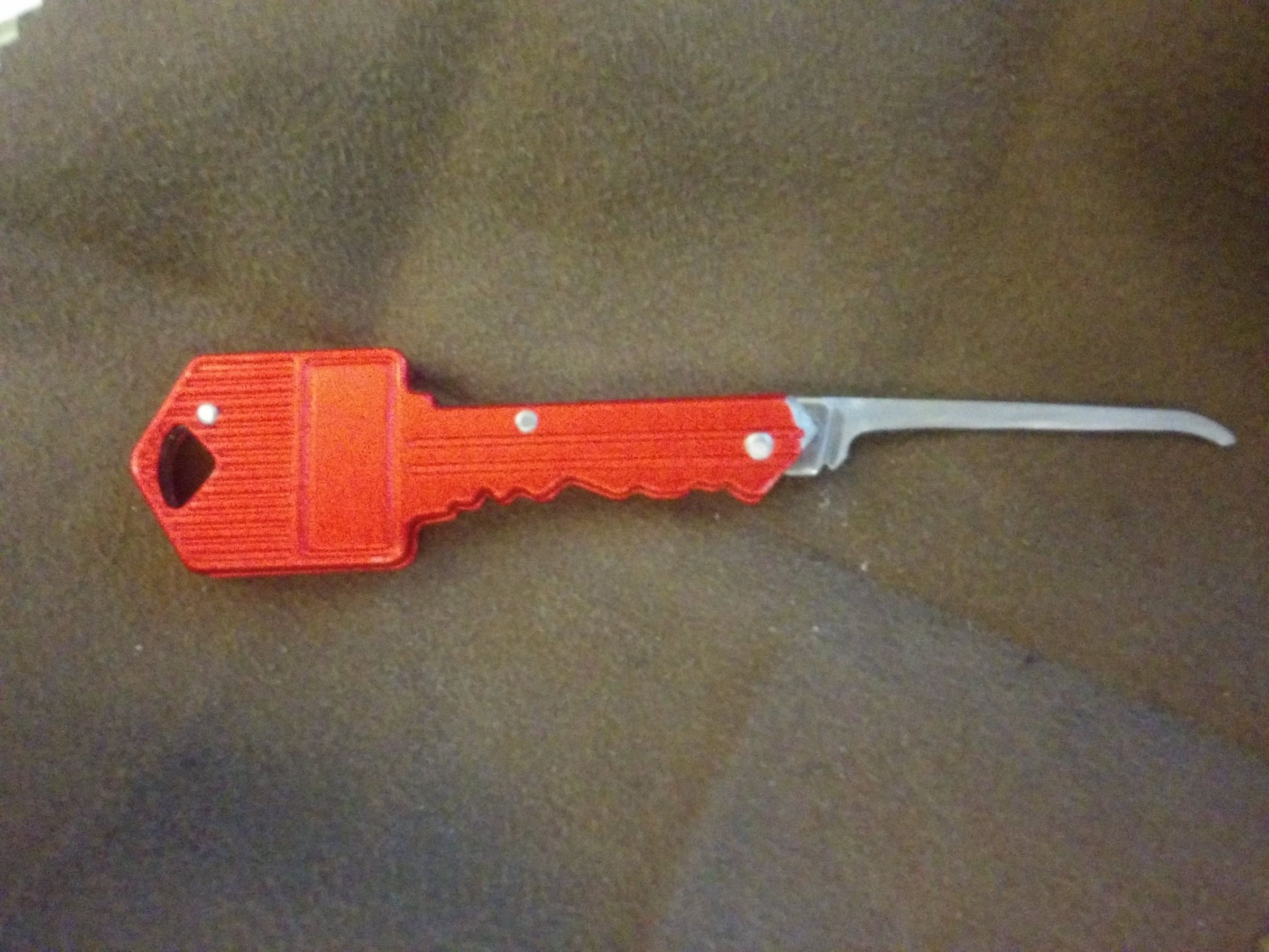 Keychain Folding Lockpick (now Updated With Tension Wrench) : 5 Steps ...
