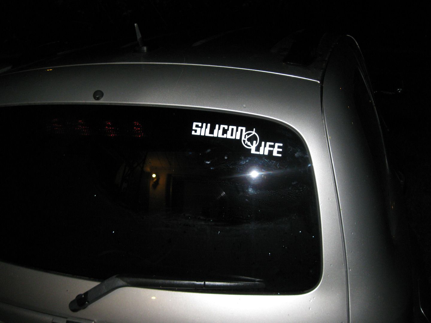 Cutting DIY Vinyl Stickers for Your Car With Scrap Vinyl and the ...