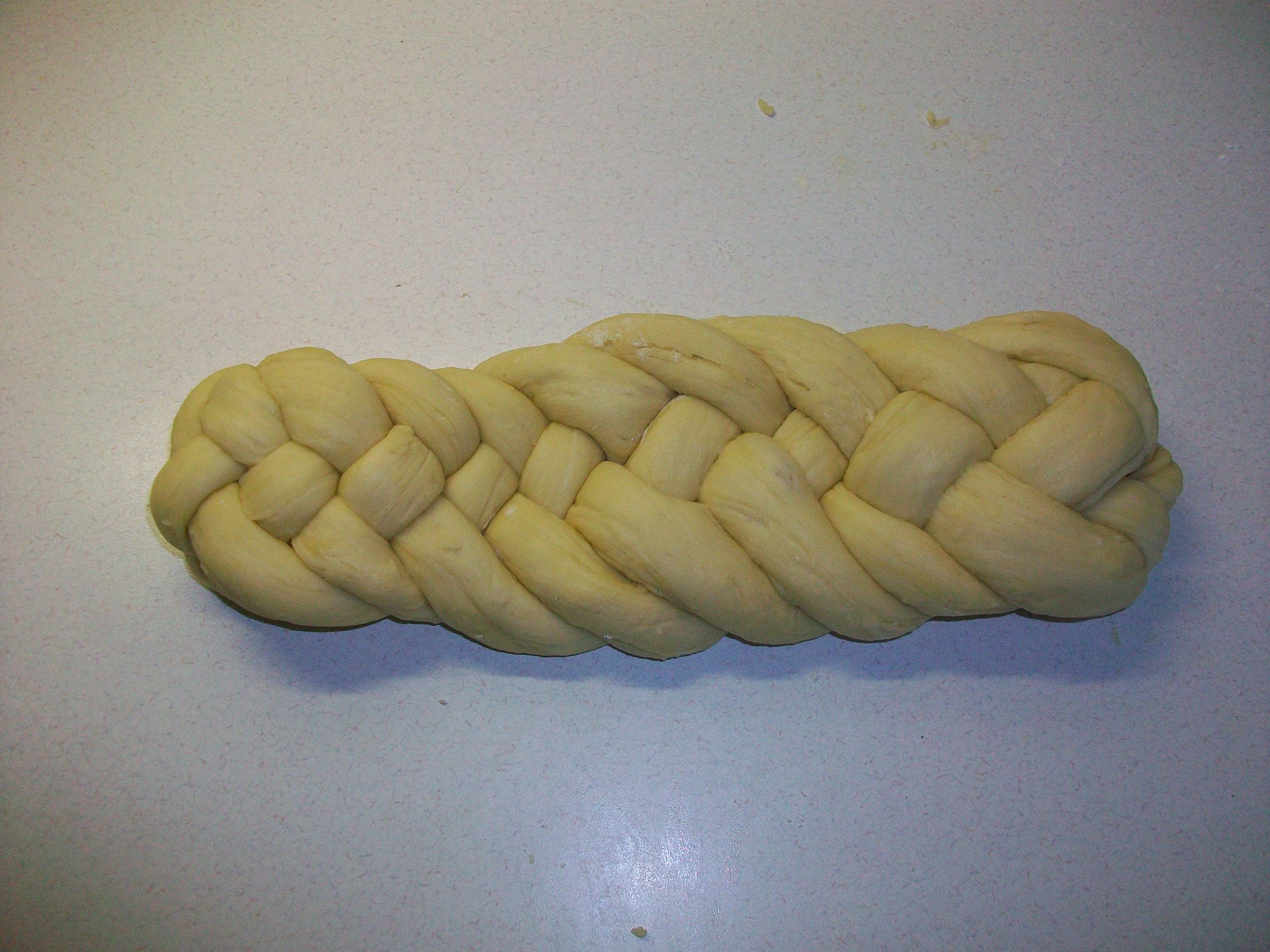 How to Braid Challah - 6 Strand Method : 3 Steps - Instructables