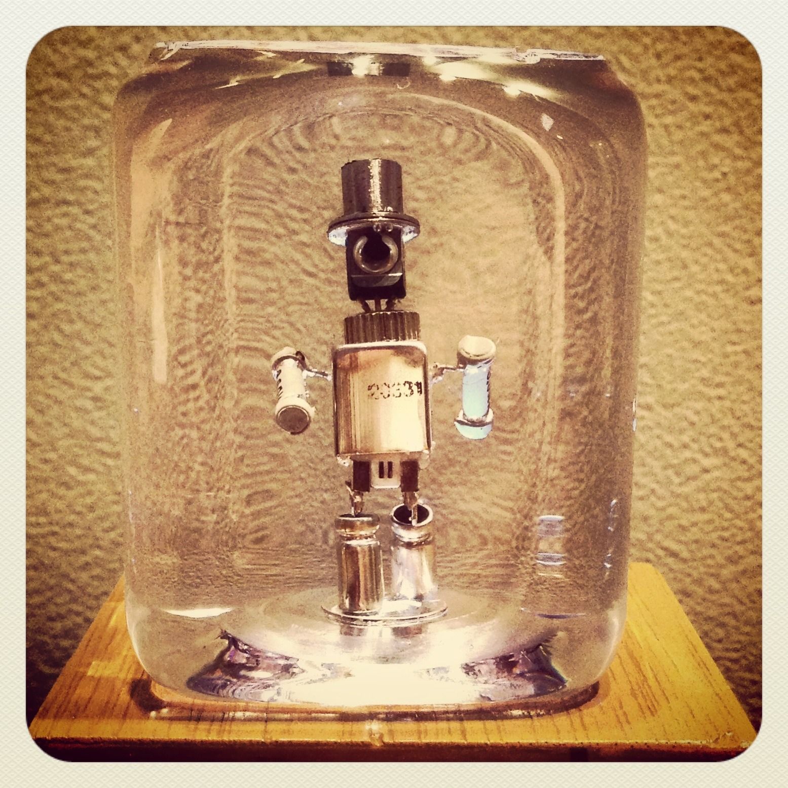 Make a Junkbot : 10 Steps (with Pictures) - Instructables