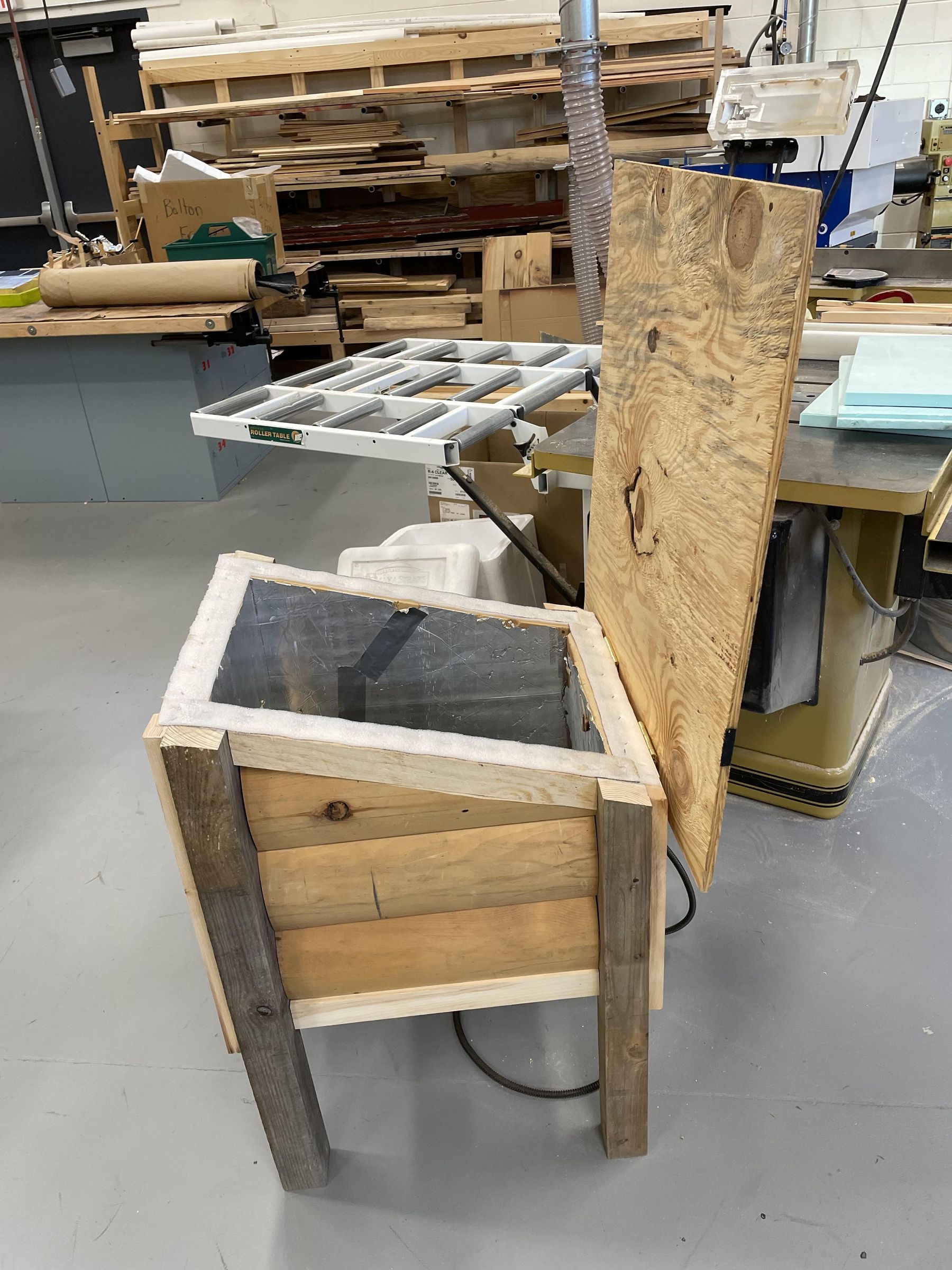 Insulated Heated Log Cabin Cat House : 5 Steps (with Pictures ...