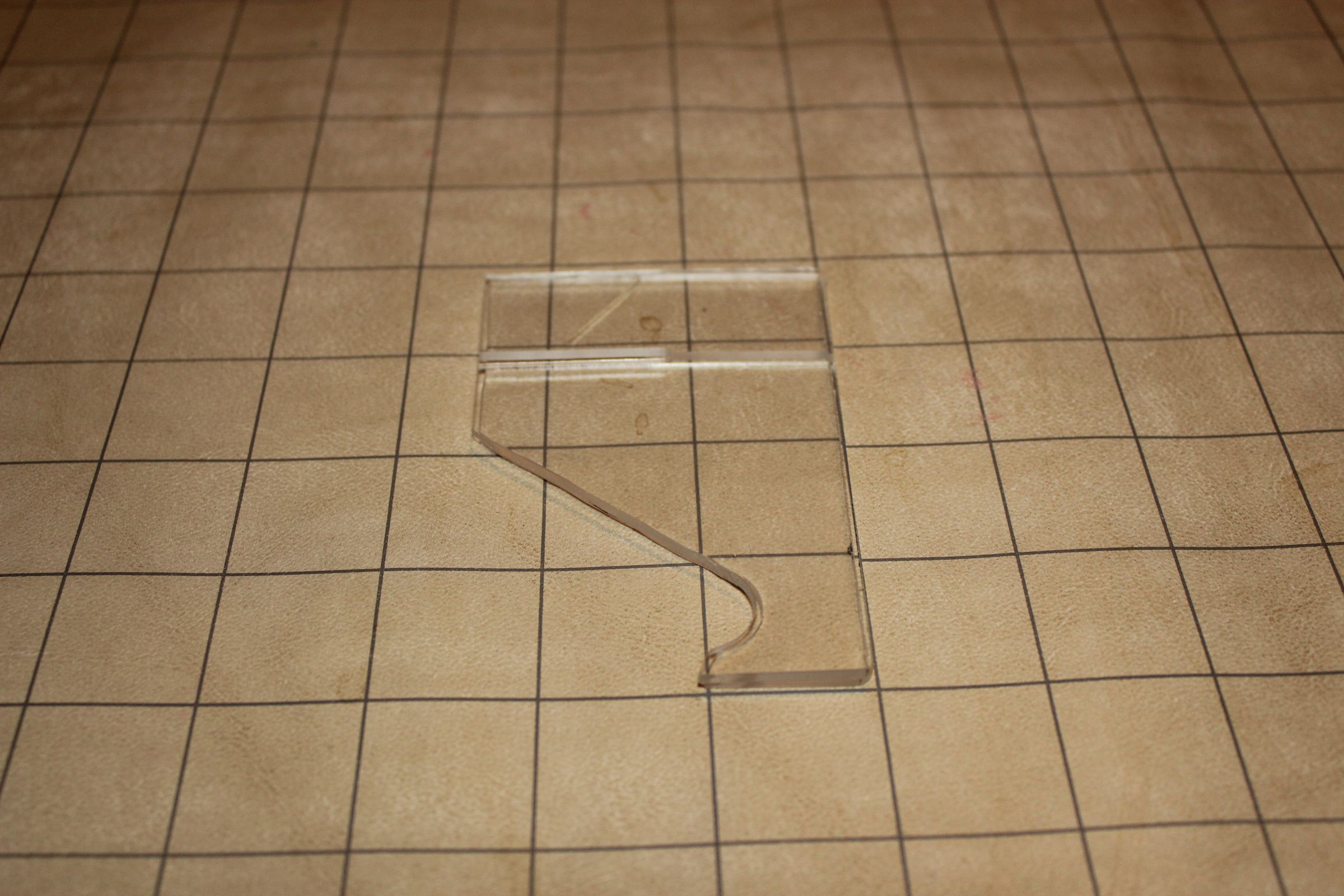 Acrylic Phone Stand : 5 Steps (with Pictures) - Instructables