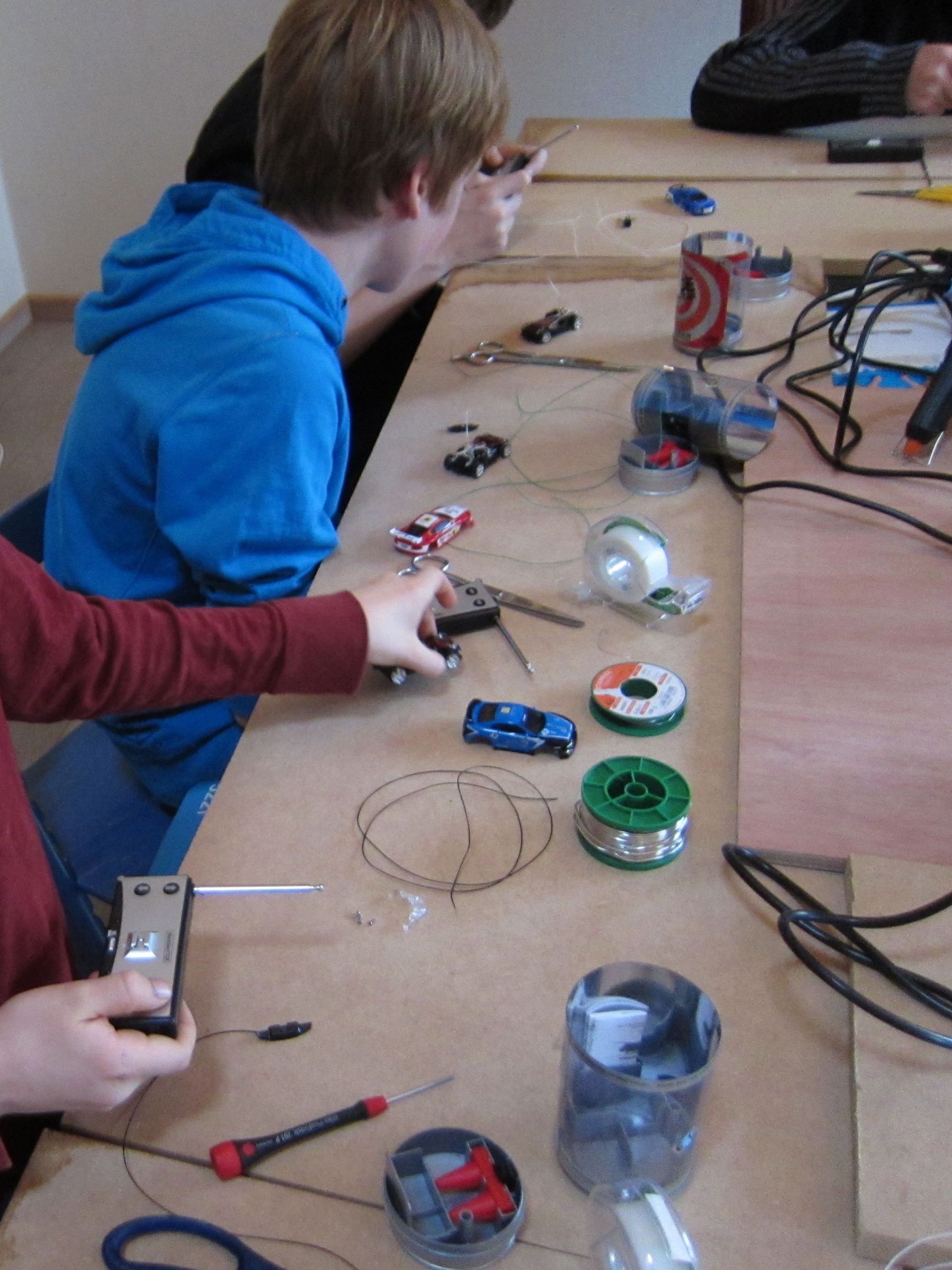 Build an RC Blimp for Less Than $13 : 8 Steps (with Pictures ...