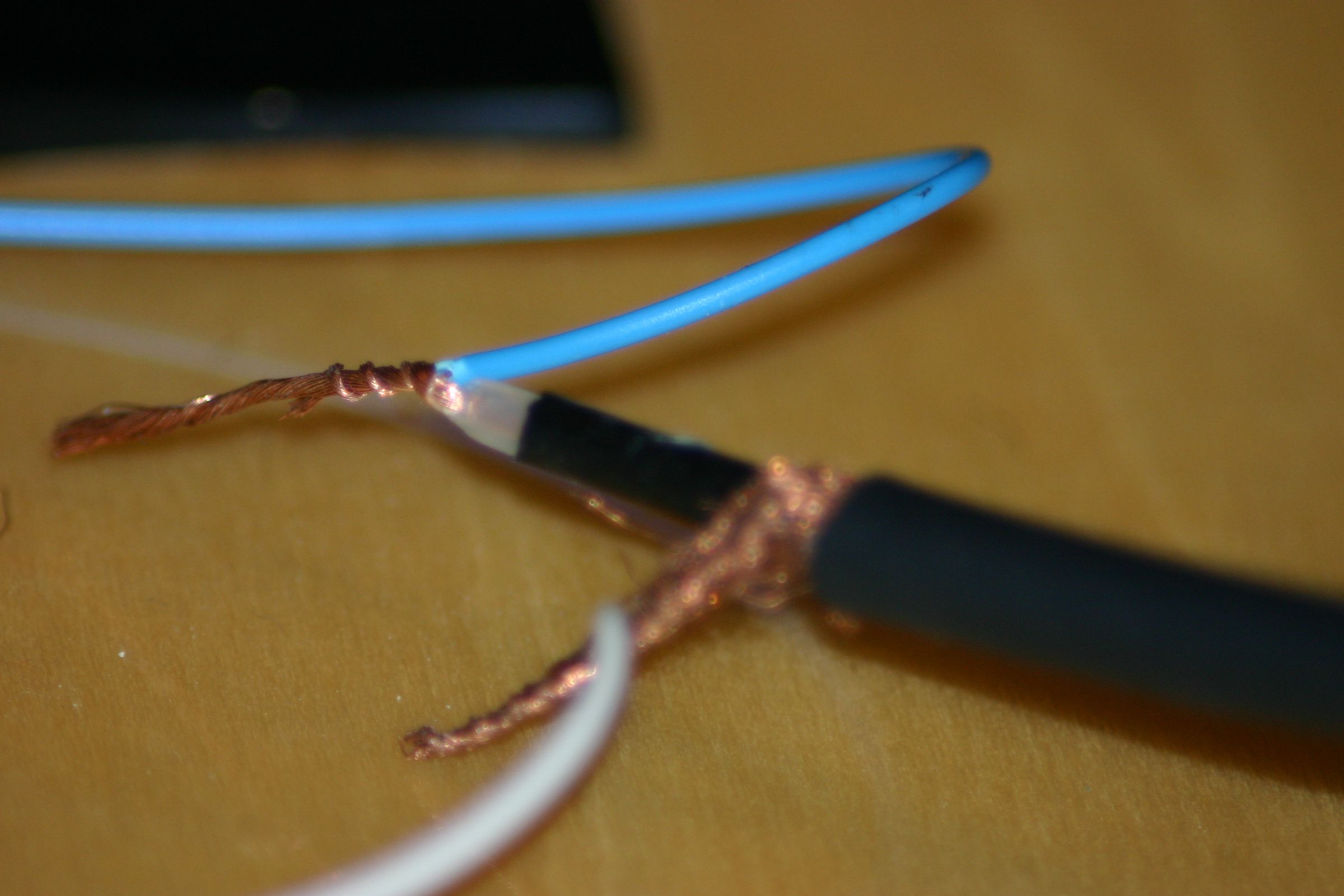 Acoustic Guitar Diy Piezo Pickups : 6 Steps - Instructables
