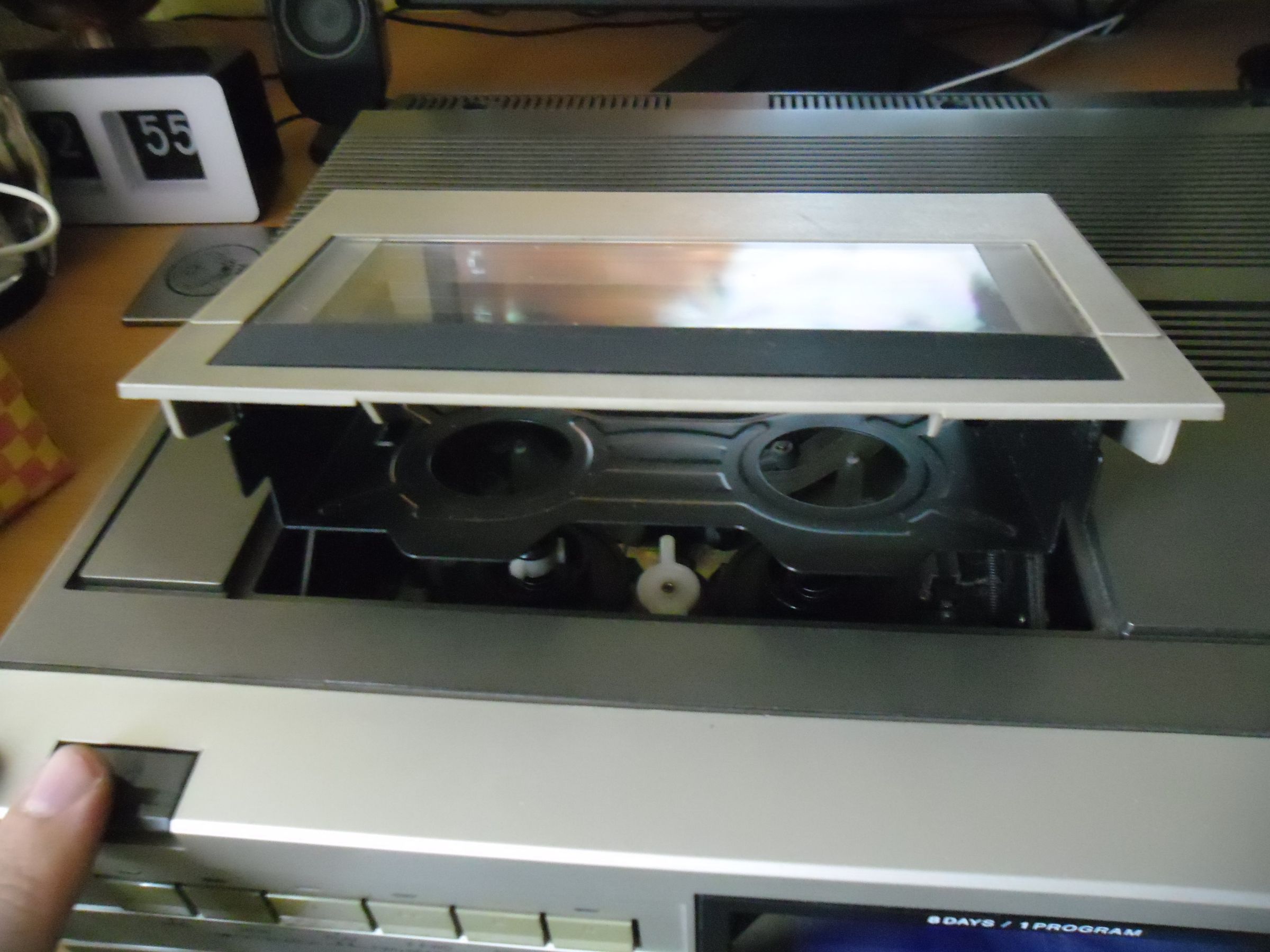 How to Fix a VCR for Nothing! : 6 Steps - Instructables