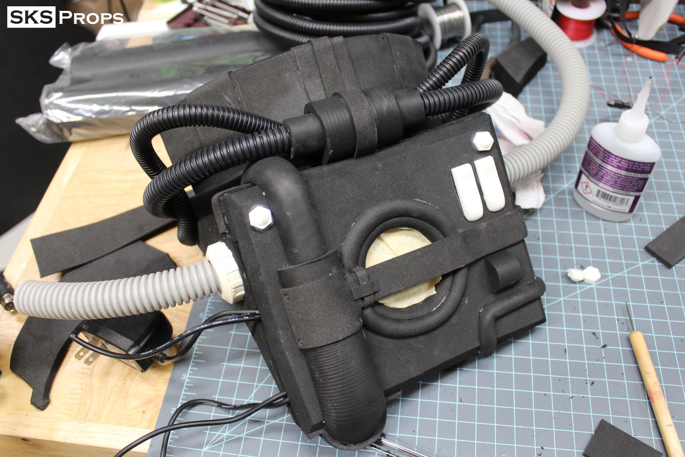 Warhammer 40K Tech Priest Cosplay - SKS Props : 35 Steps (with Pictures ...