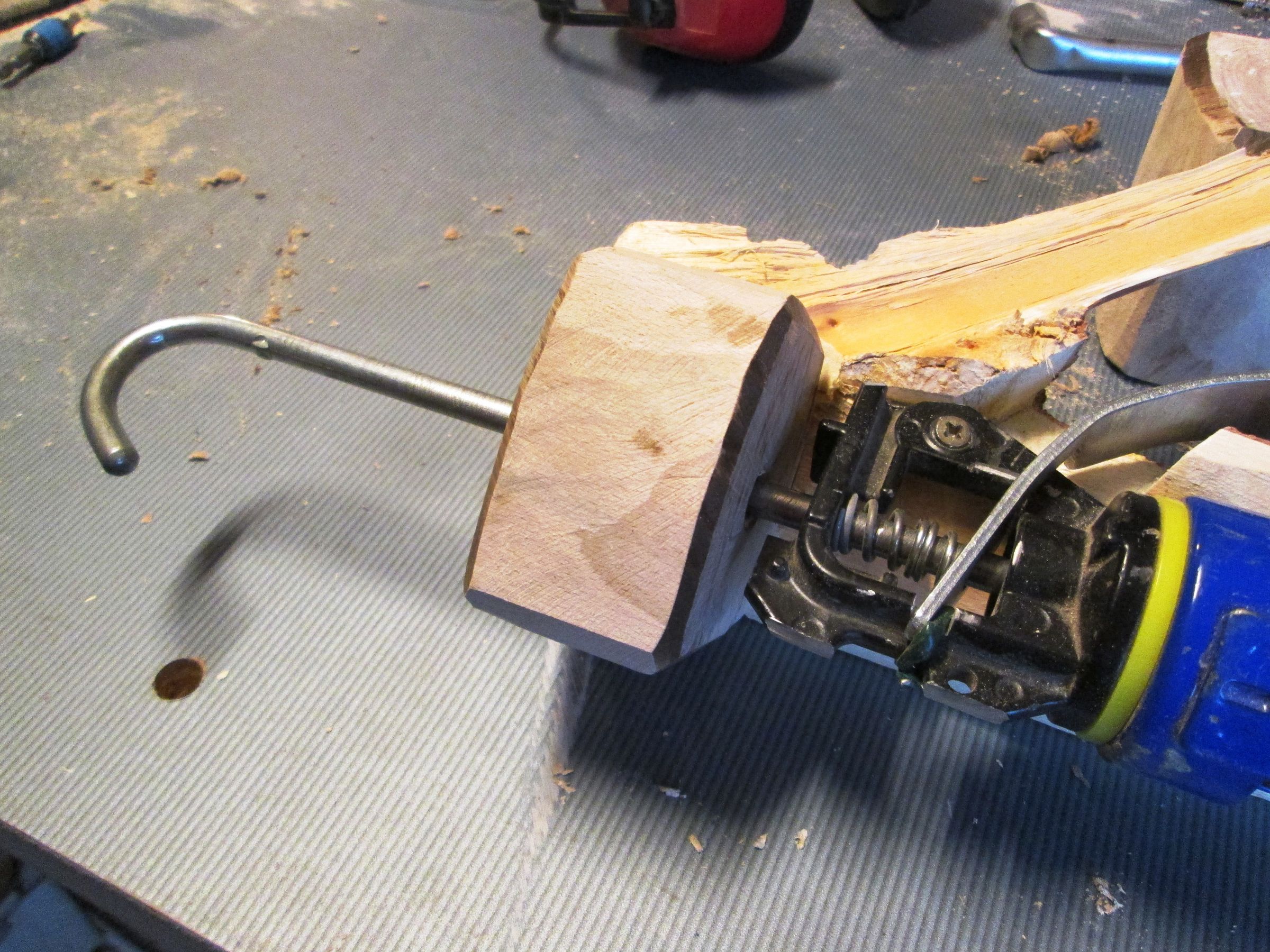 Handheld Tree Cannon - Nerf Style : 6 Steps (with Pictures) - Instructables