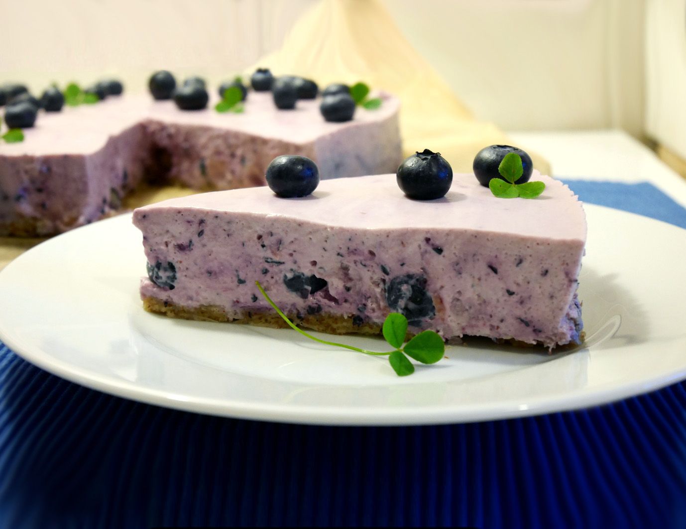 Blueberry Cheesecake - Frozen or Chilled : 7 Steps (with Pictures ...