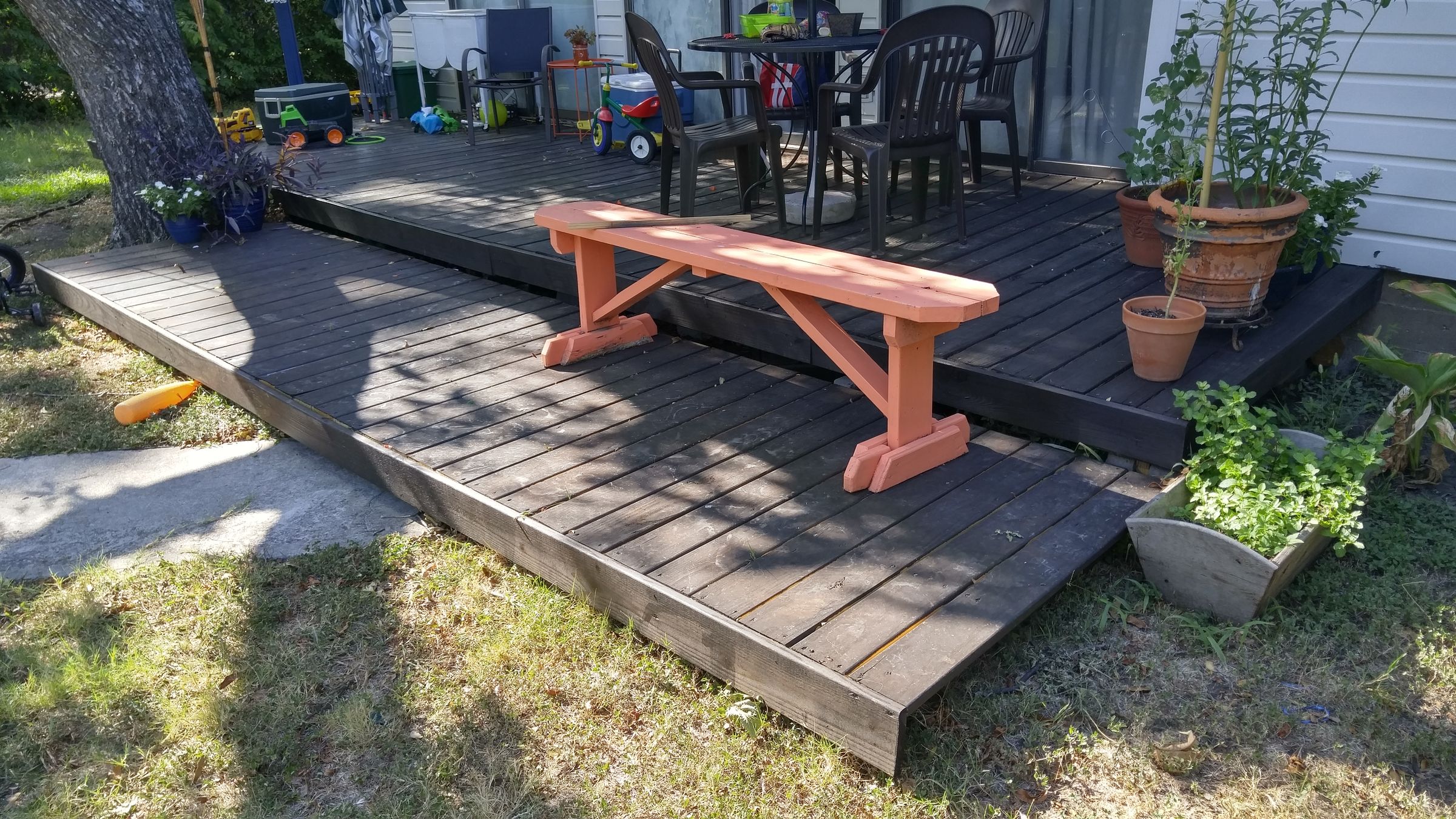 Build a Floating Deck : 13 Steps (with Pictures) - Instructables