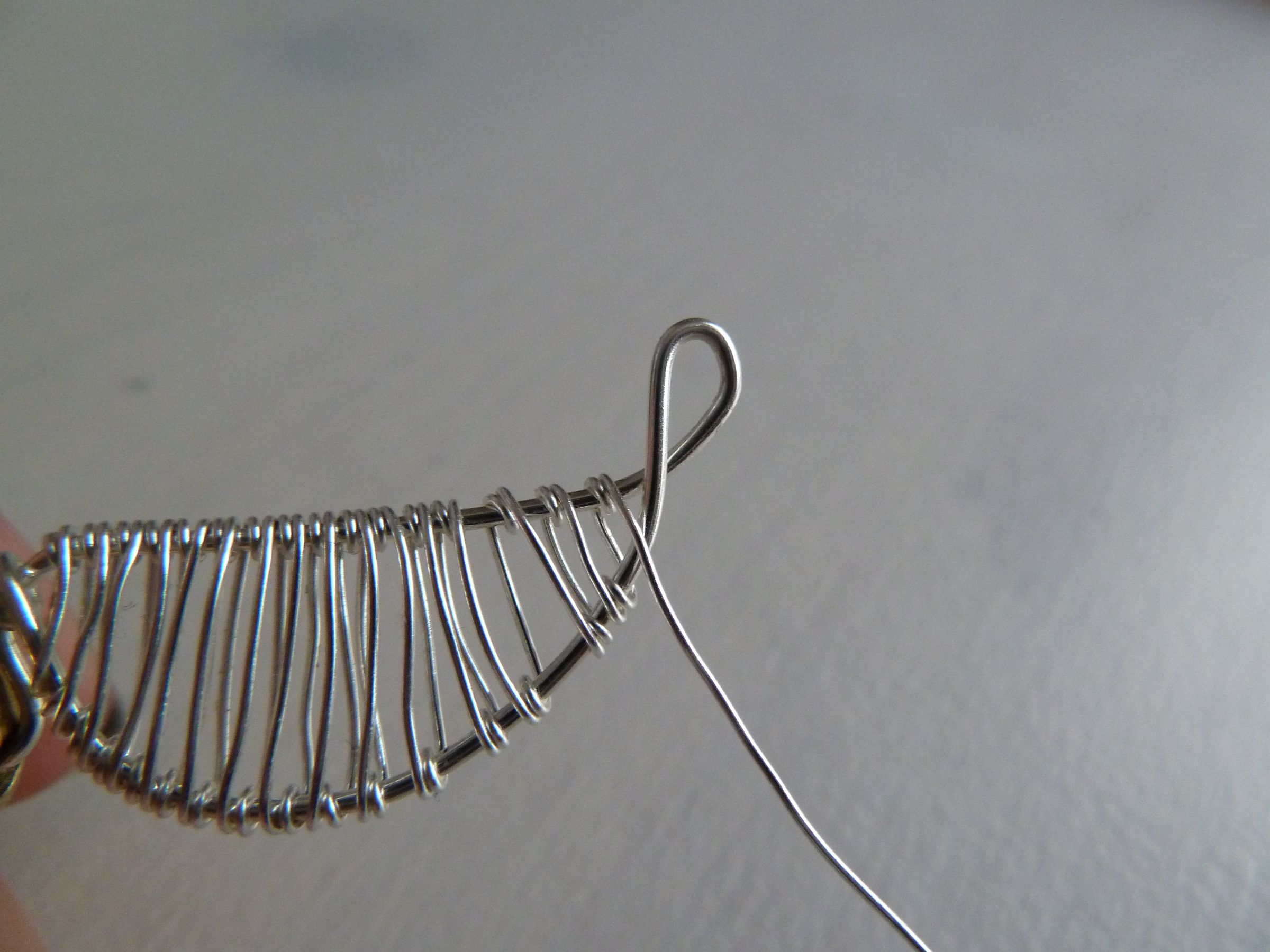 Golden Snitch Necklace : 11 Steps (with Pictures) - Instructables