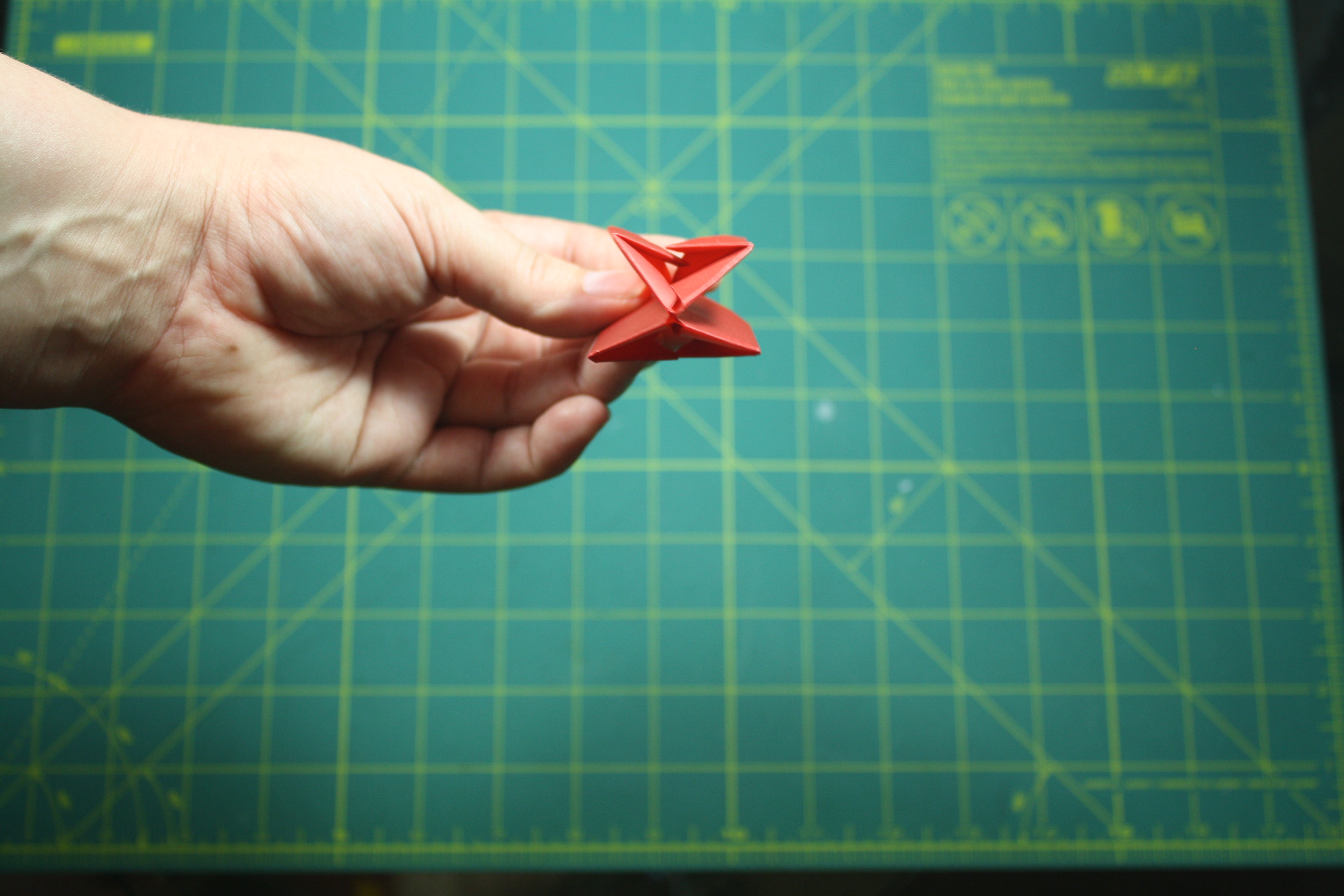 Flickering Origami Lantern : 7 Steps (with Pictures) - Instructables