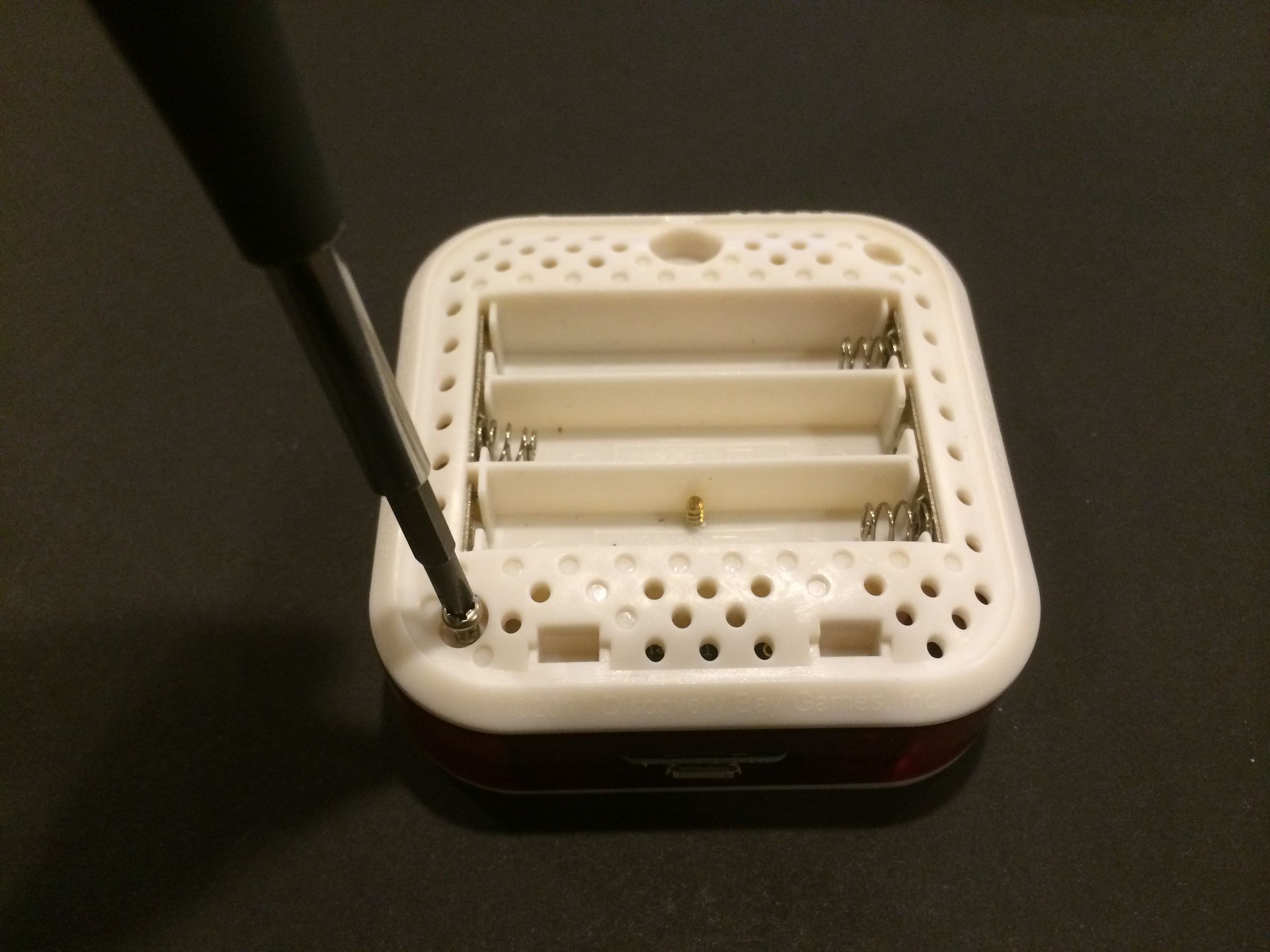 Low Cost Wireless DIY Game Show System for Holiday Parties : 5 Steps ...