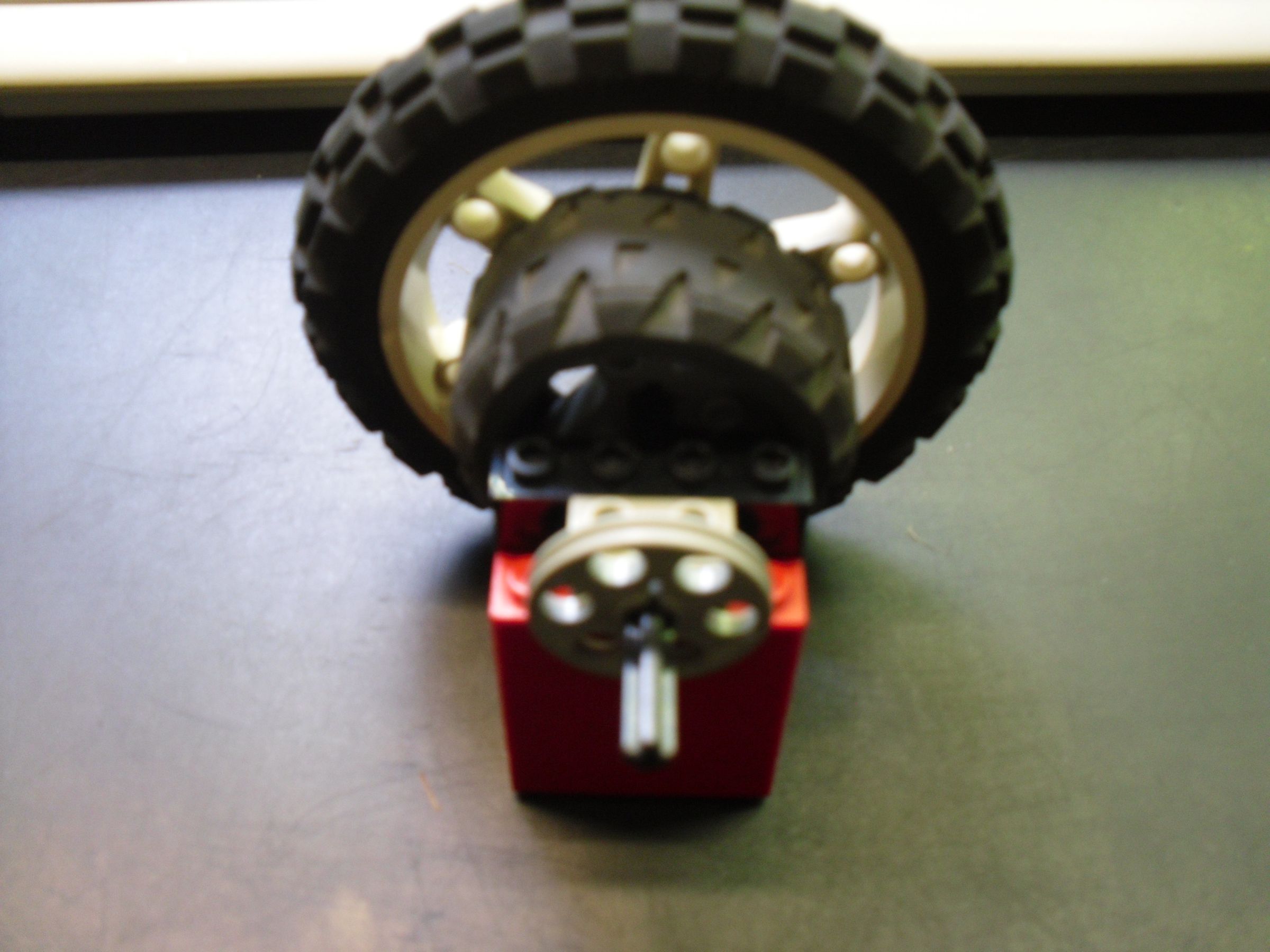 How to Make a Lego Vacuum Engine : 7 Steps - Instructables