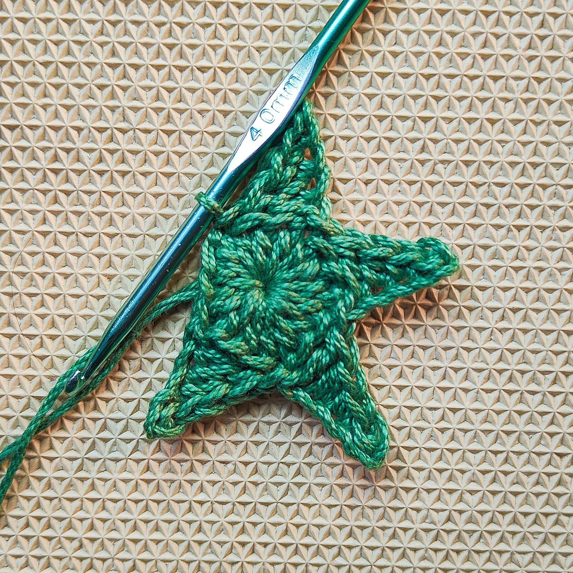 Easiest and Fastest Five Pointed Crochet Star (with Pictures ...