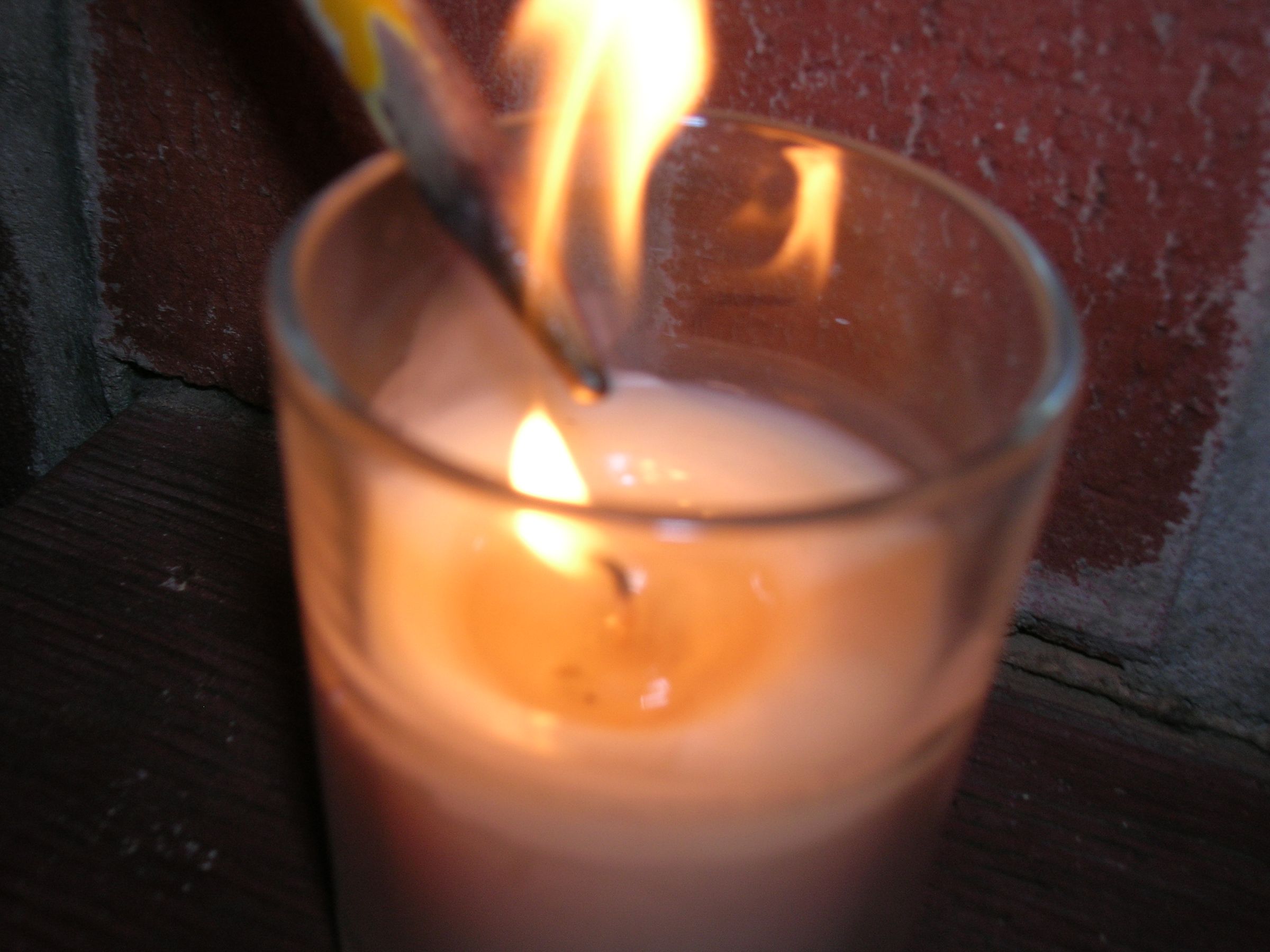 Long-Lasting Pencil Candle : 5 Steps - Instructables