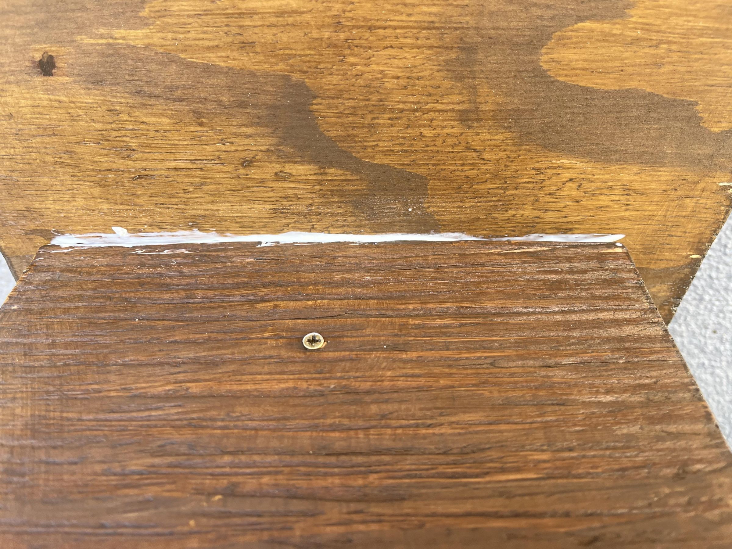 Vertical Bookshelf : 6 Steps - Instructables