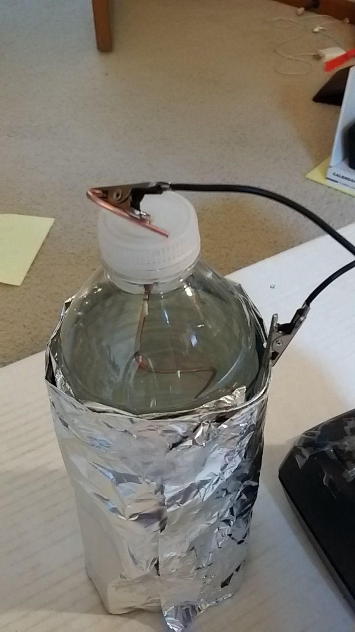 Water Bottle Capacitor : 10 Steps - Instructables