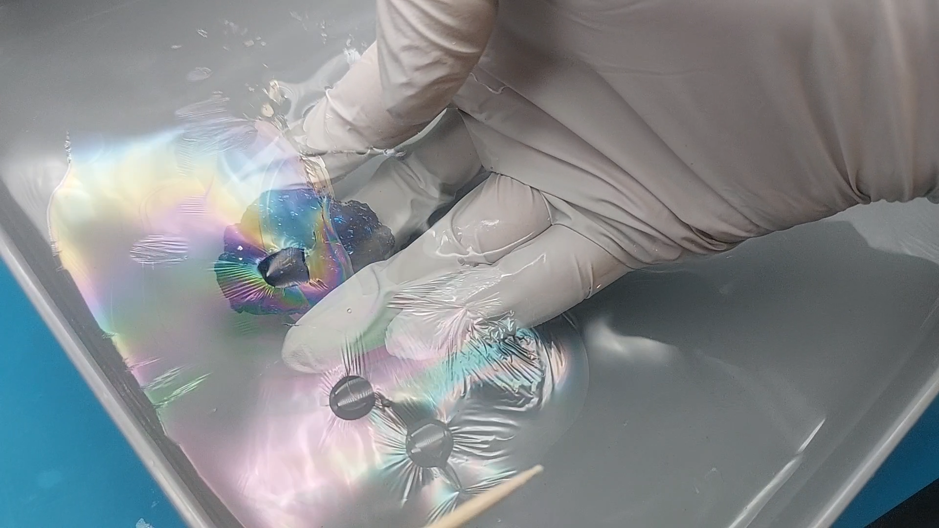 Iridescent Crystals Using Simple Materials : 6 Steps (with Pictures ...