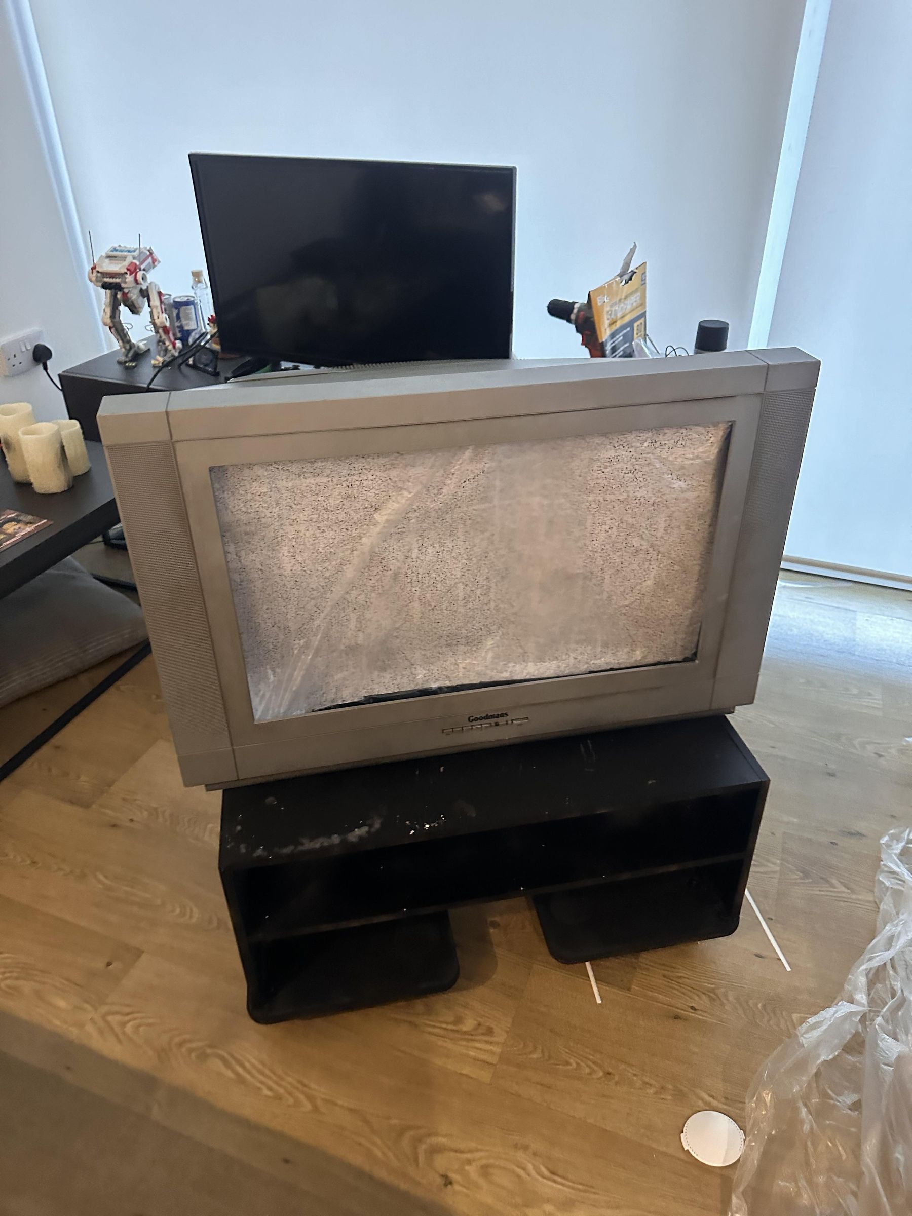 "The Ring" Inspired TV Halloween Prop/Costume - Using a Real Retro TV ...