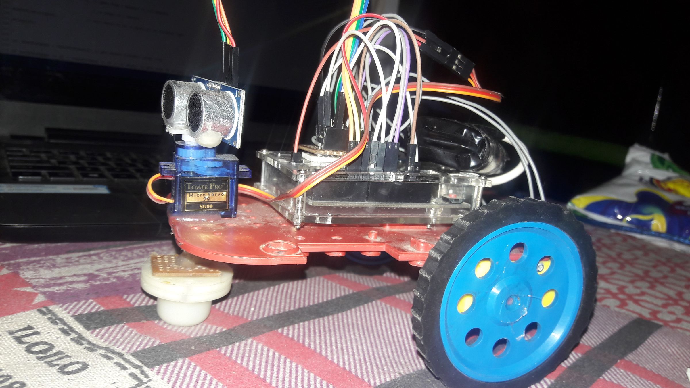 Utrasonic Avoidance Robot Using Arduino : 7 Steps - Instructables
