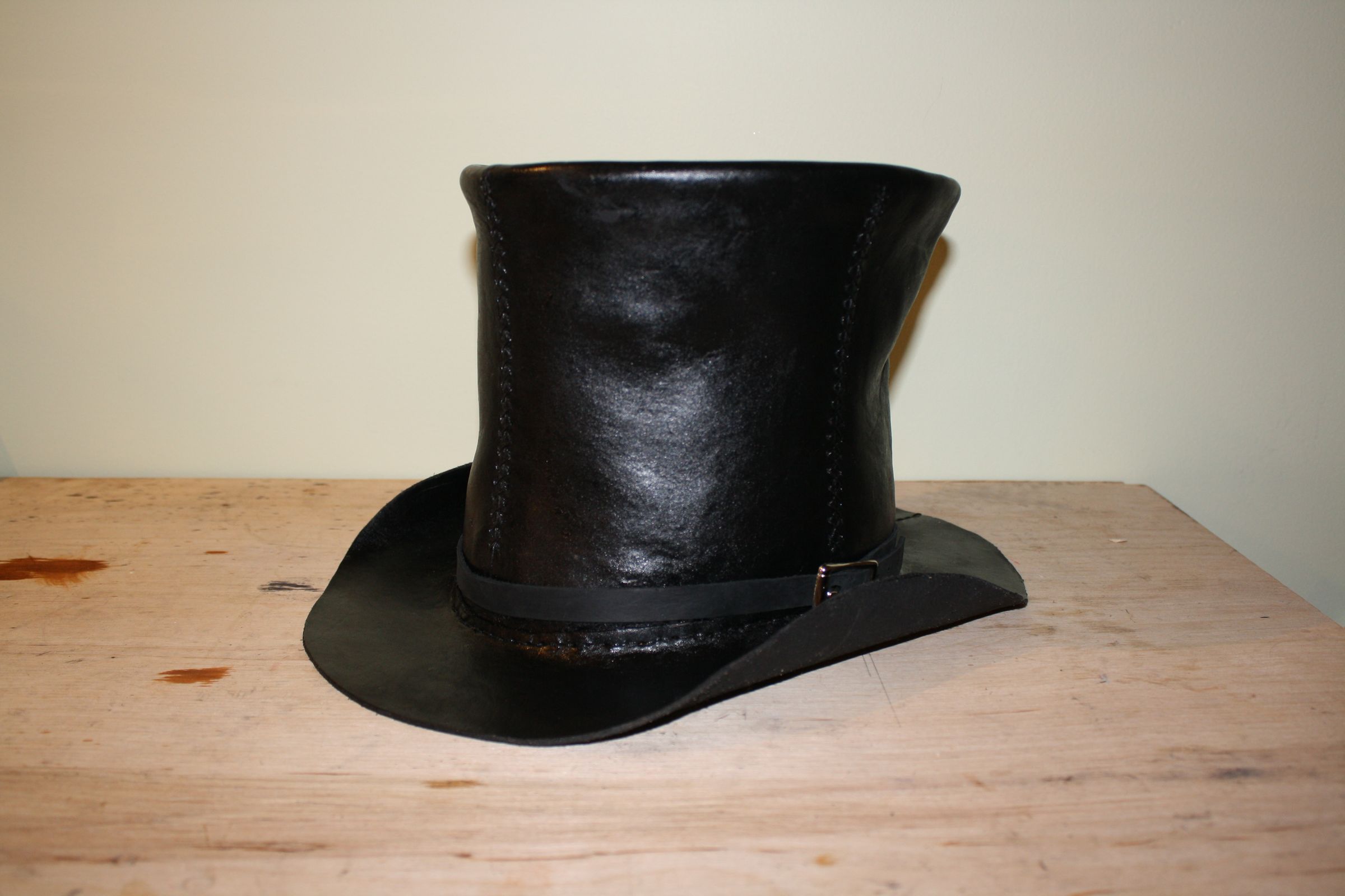 How to Make a Leather Hat : 8 Steps (with Pictures) - Instructables
