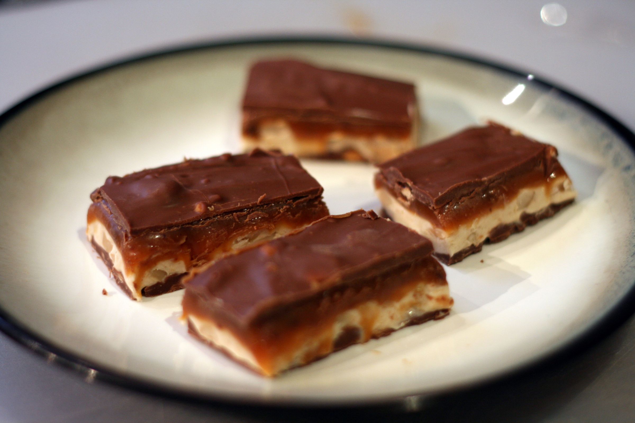 Homemade Snickers Candy Bar Recipe : 10 Steps (with Pictures ...