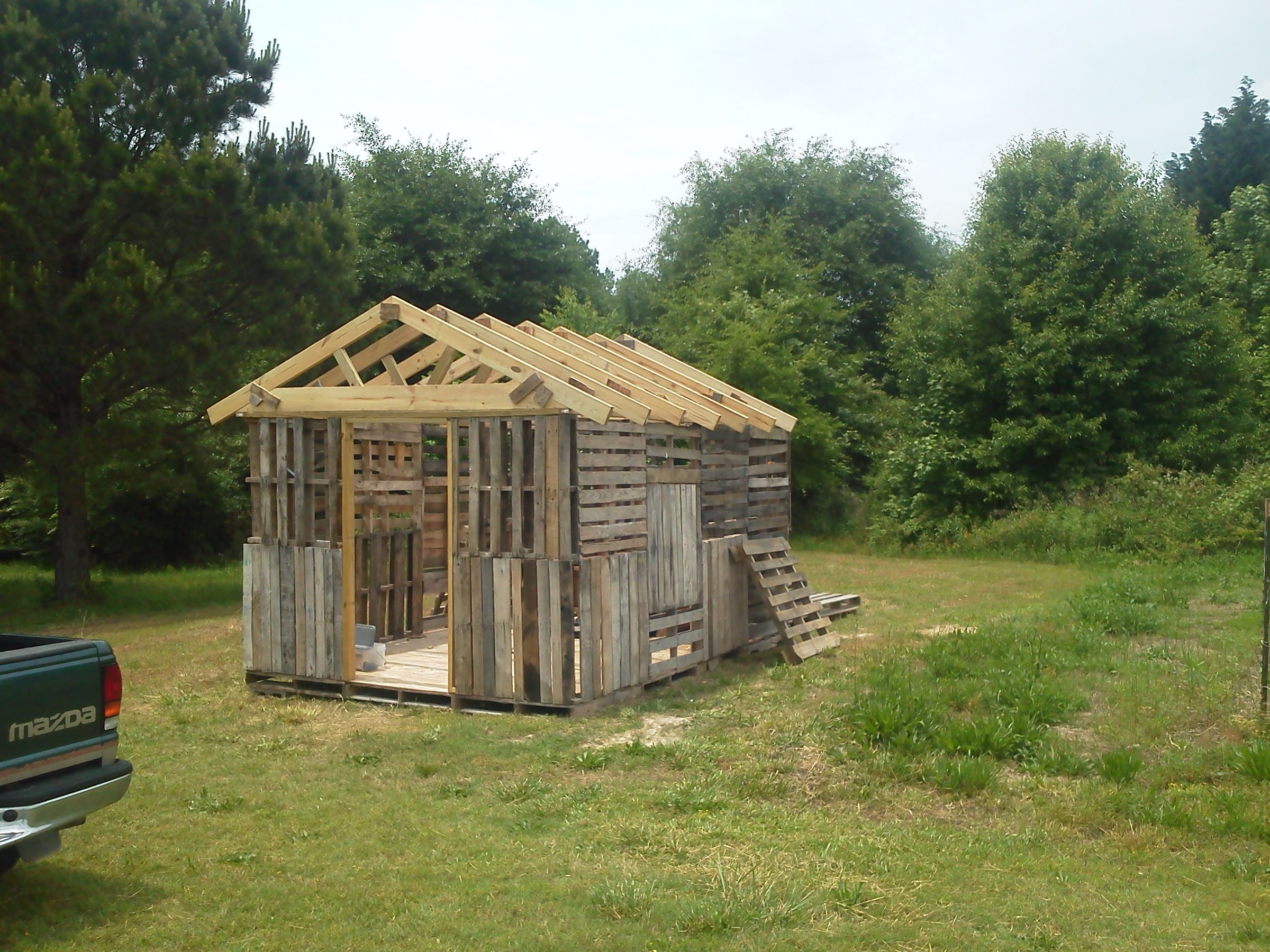 Garden Shed From Pallets : 8 Steps (with Pictures) - Instructables