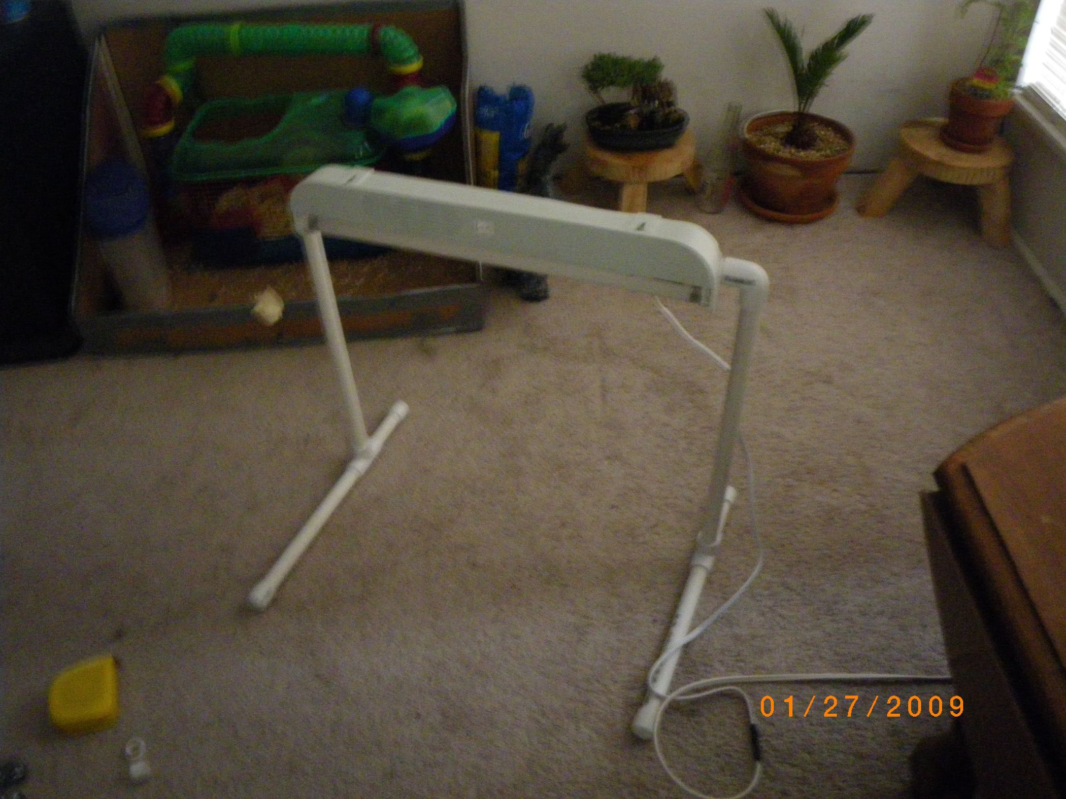 PVC Light Stand : 4 Steps - Instructables