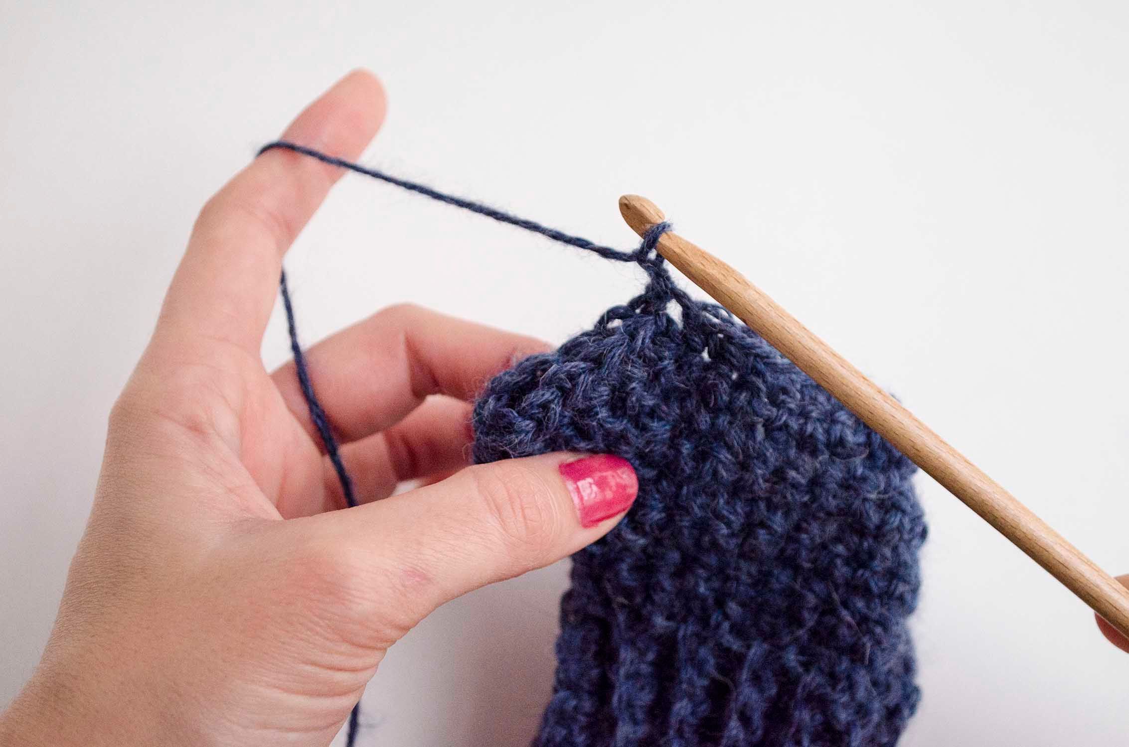 Crochet Mittens : 15 Steps (with Pictures) - Instructables