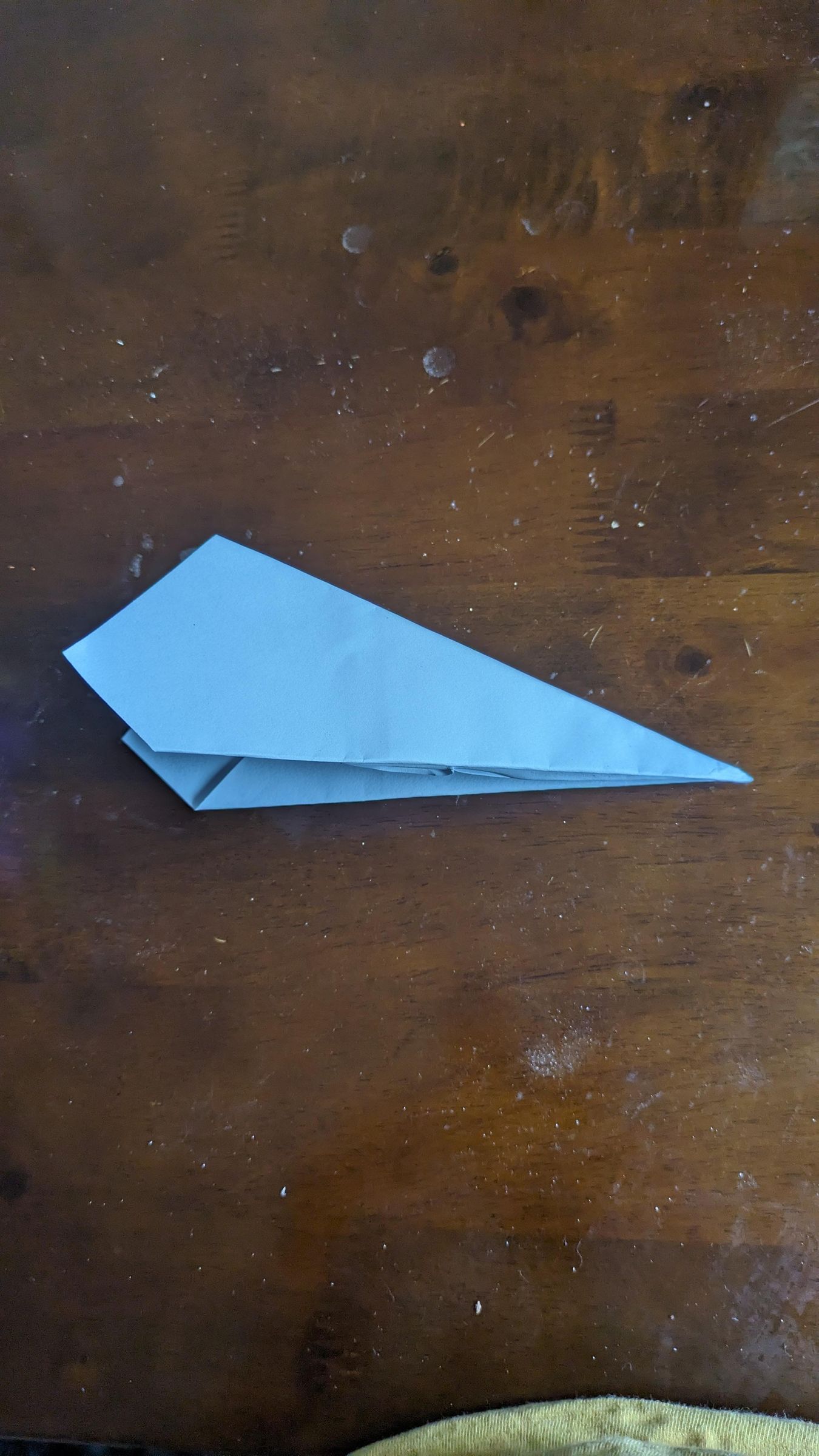 Best Paper Airplane Ever (Flies Like a Beauty!) : 8 Steps - Instructables