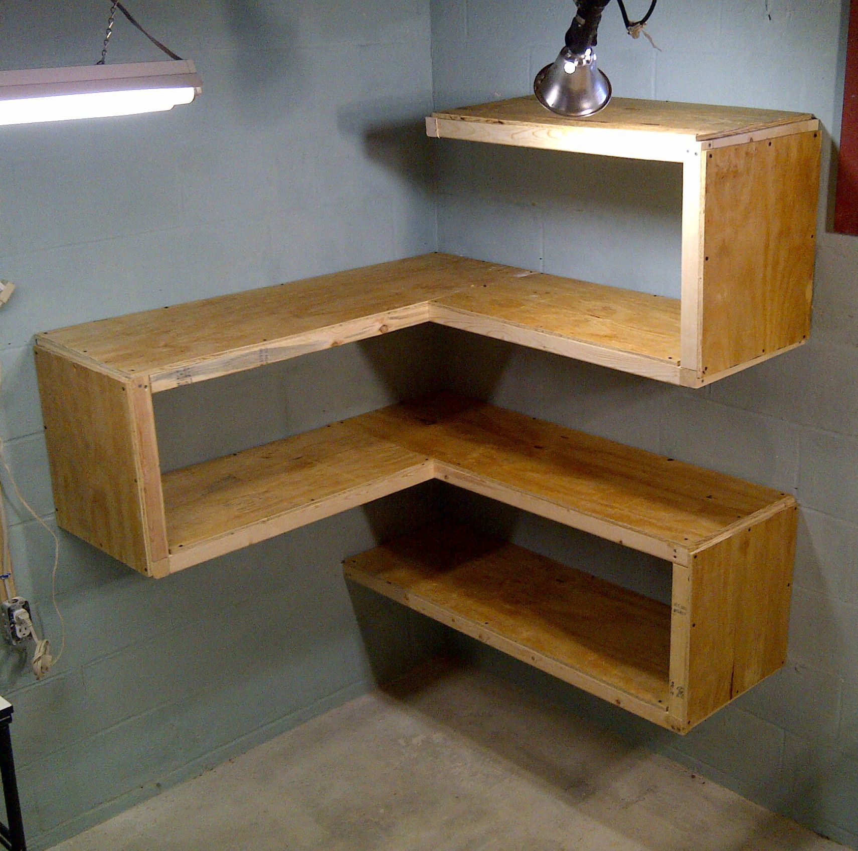 Inexpensive Corner Shelving : 3 Steps (with Pictures) - Instructables