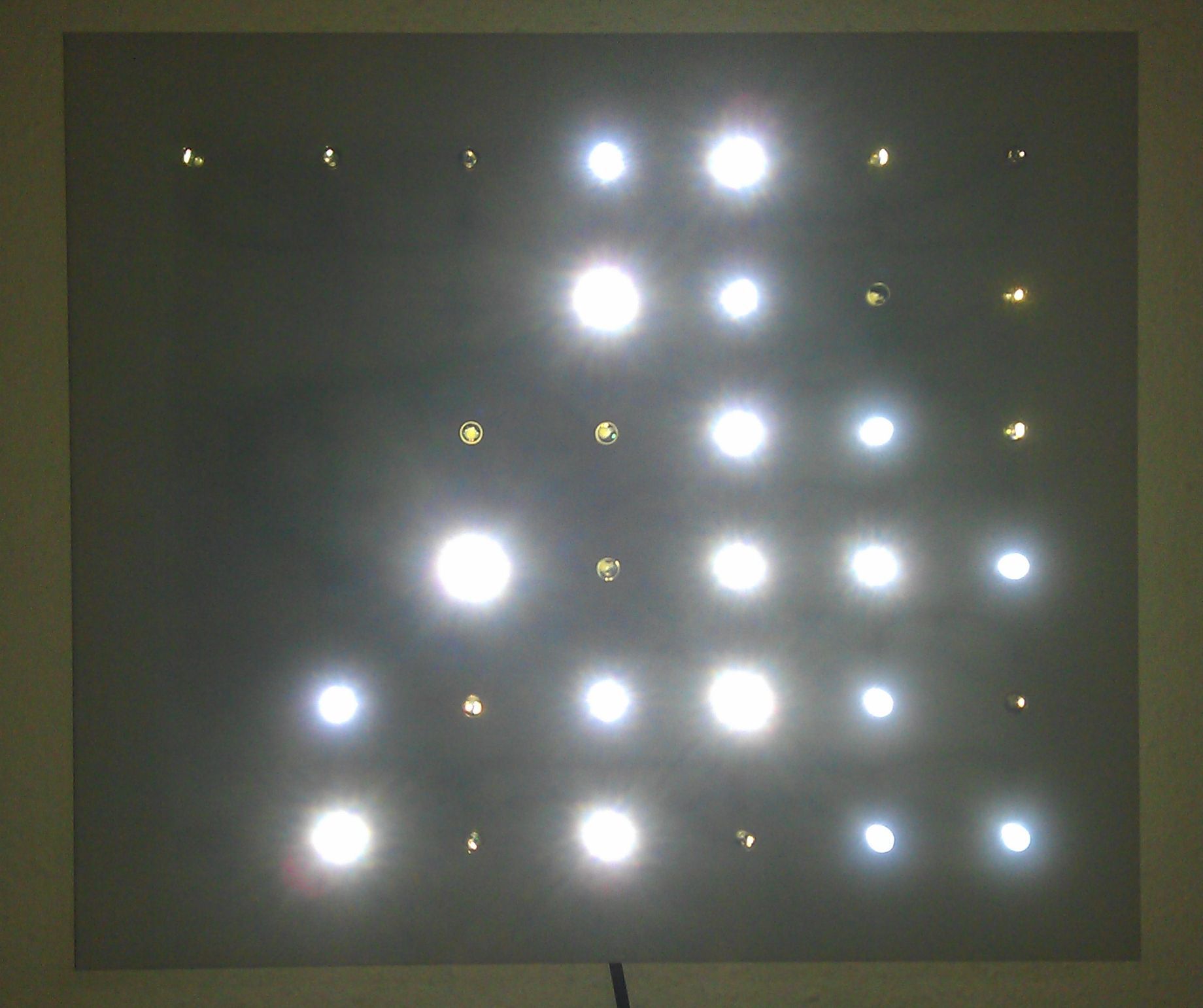 Binary Wall Clock : 3 Steps - Instructables