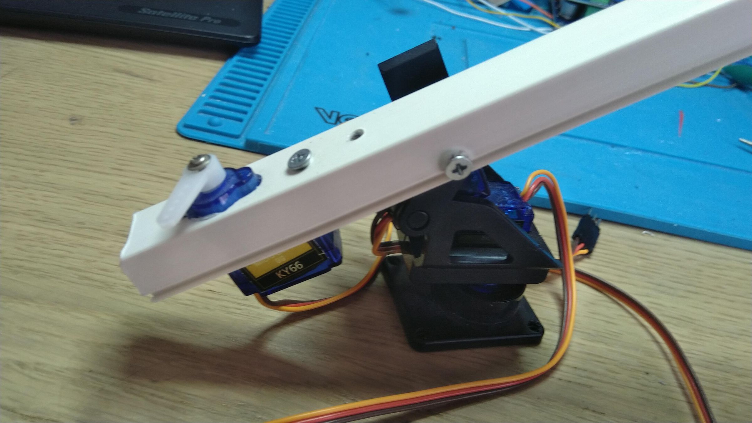 Micro:bit Rubber Band Cannon : 4 Steps - Instructables