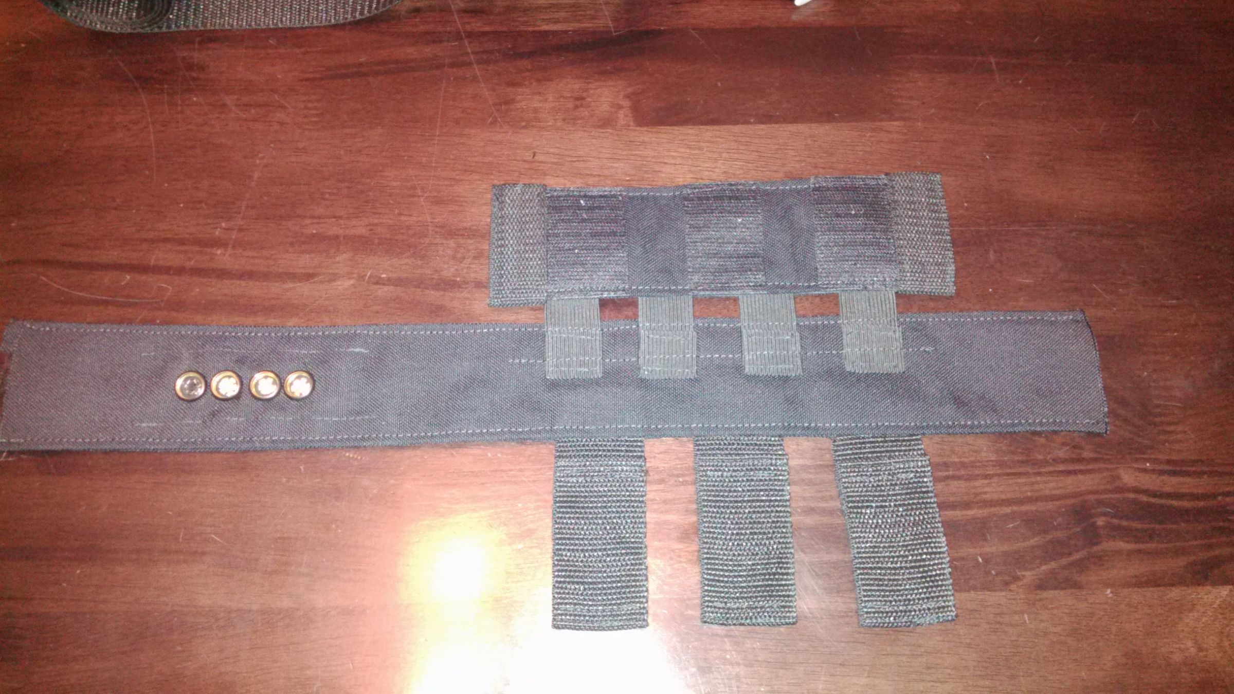 Quick-Release Hatchet Holster : 7 Steps - Instructables