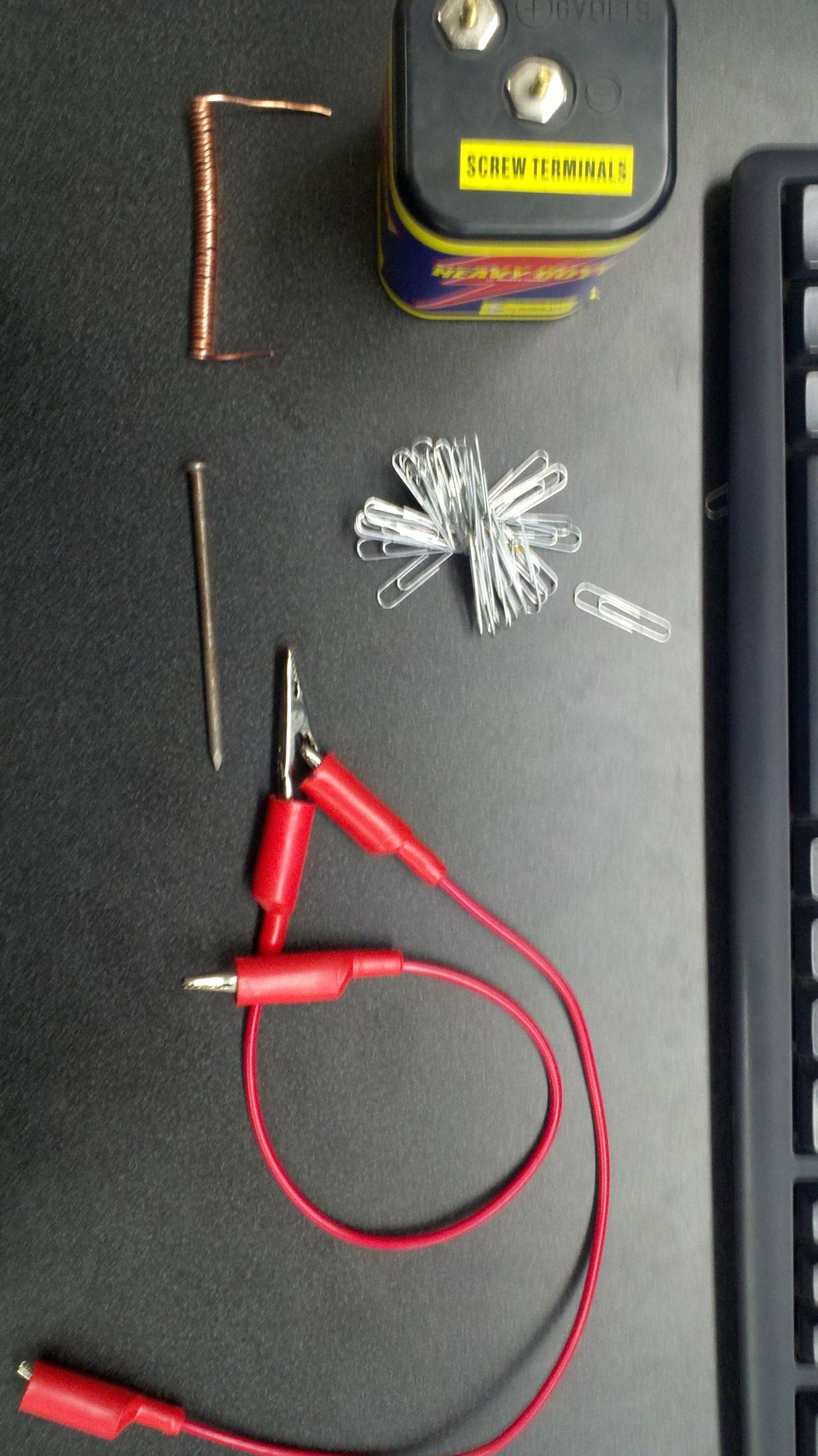 Electromagnet : 4 Steps - Instructables