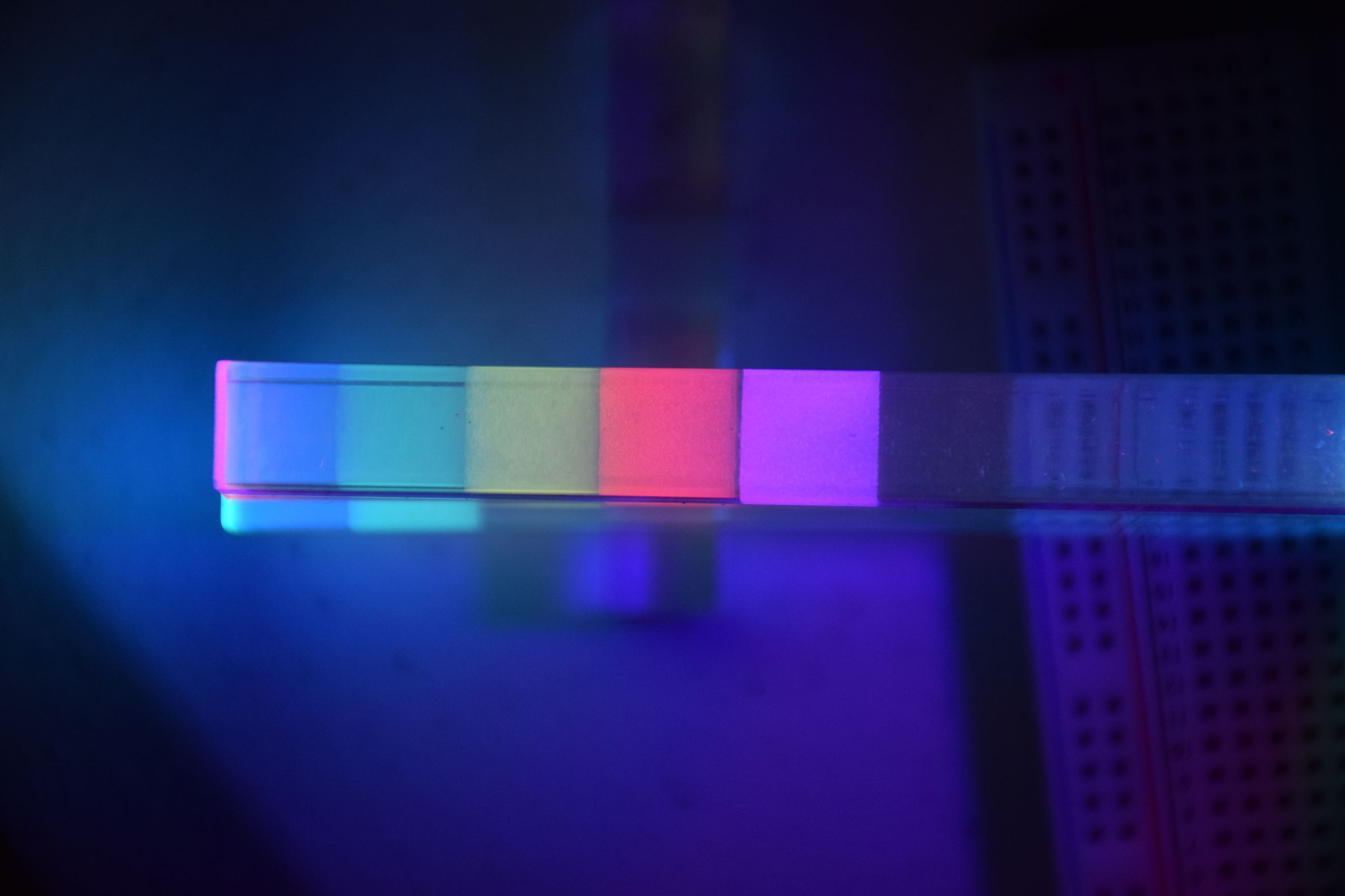 2.5D Edge Lighting Pixel LED Cube : 7 Steps (with Pictures) - Instructables