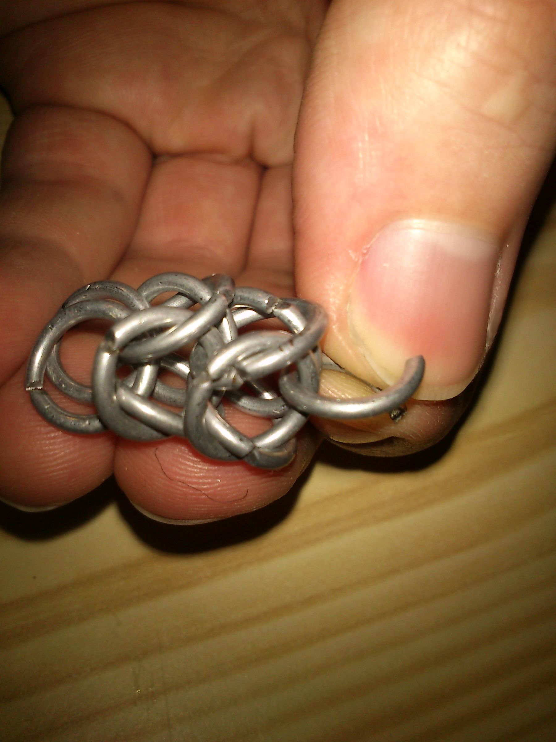 Dragon Tail - Chainmail Wallet/key Chain : 3 Steps - Instructables