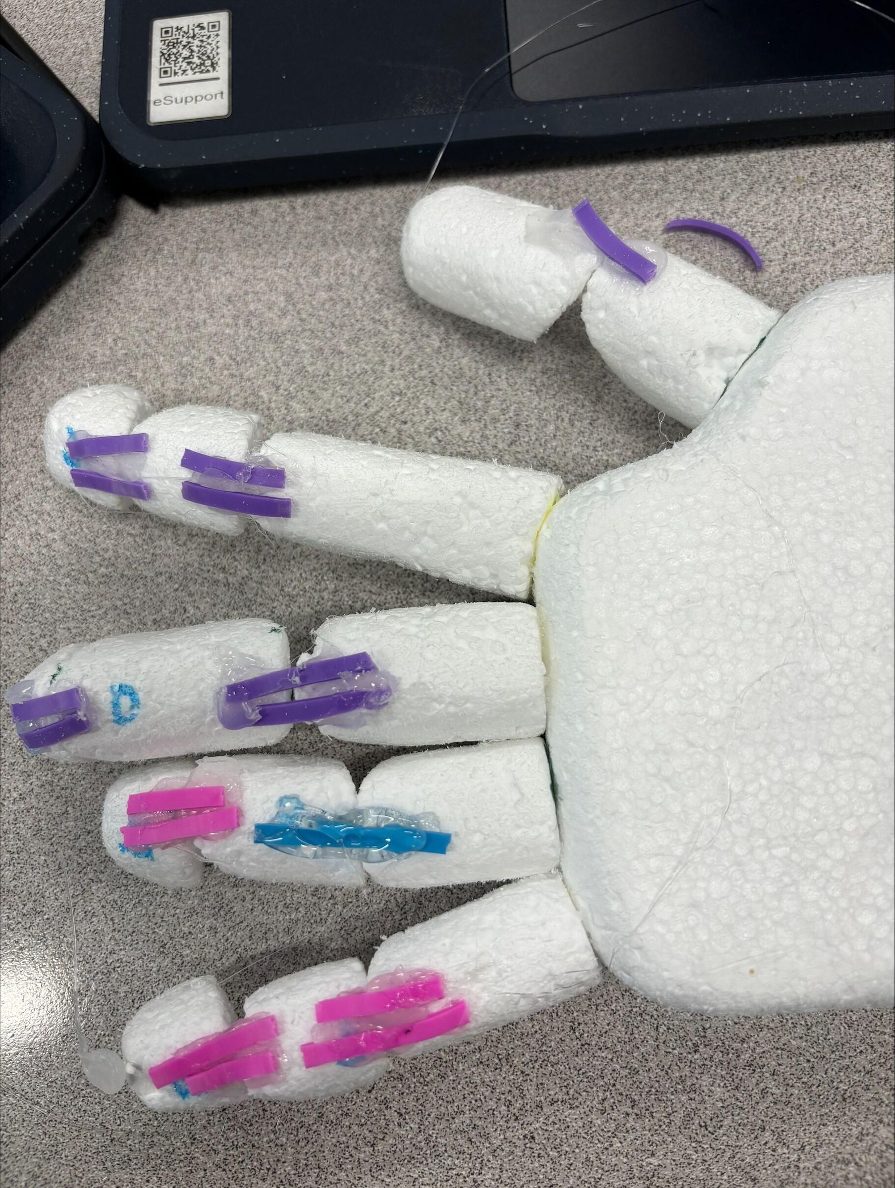 Robot Hand Project for My STEM Class : 11 Steps - Instructables