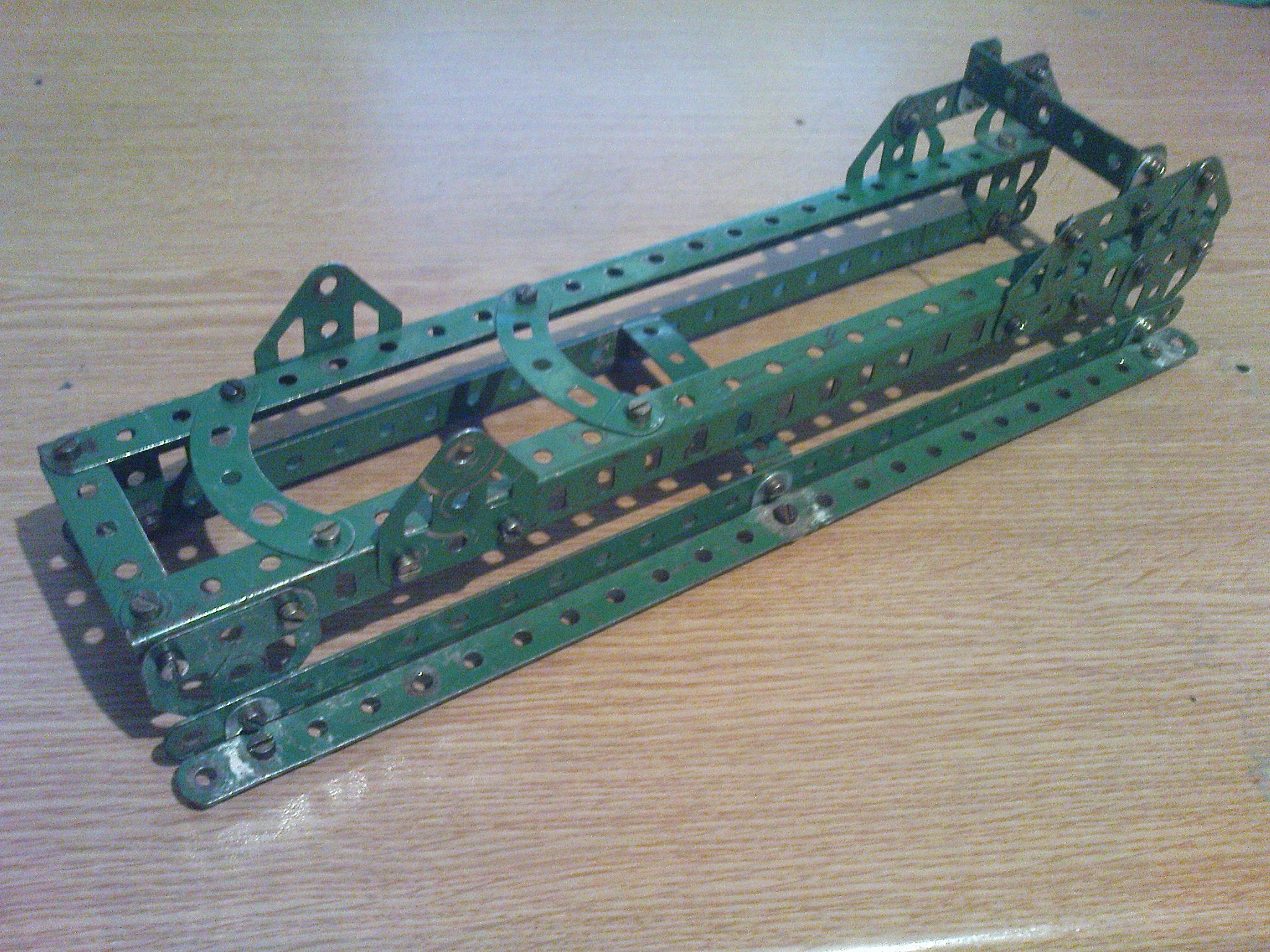 Meccano Walking Machine : 9 Steps - Instructables