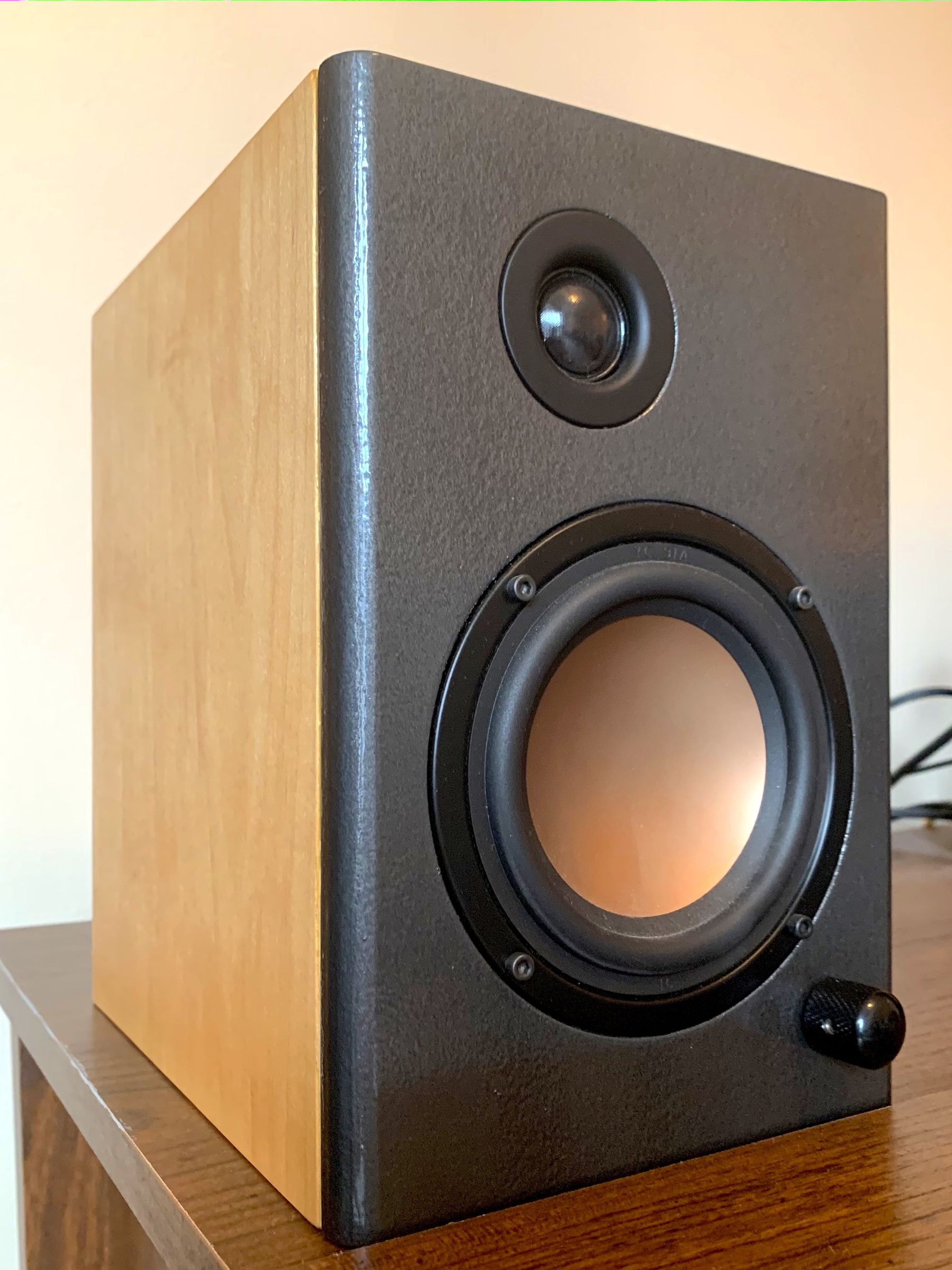 Maple OS Powered Speakers : 7 Steps (with Pictures) - Instructables