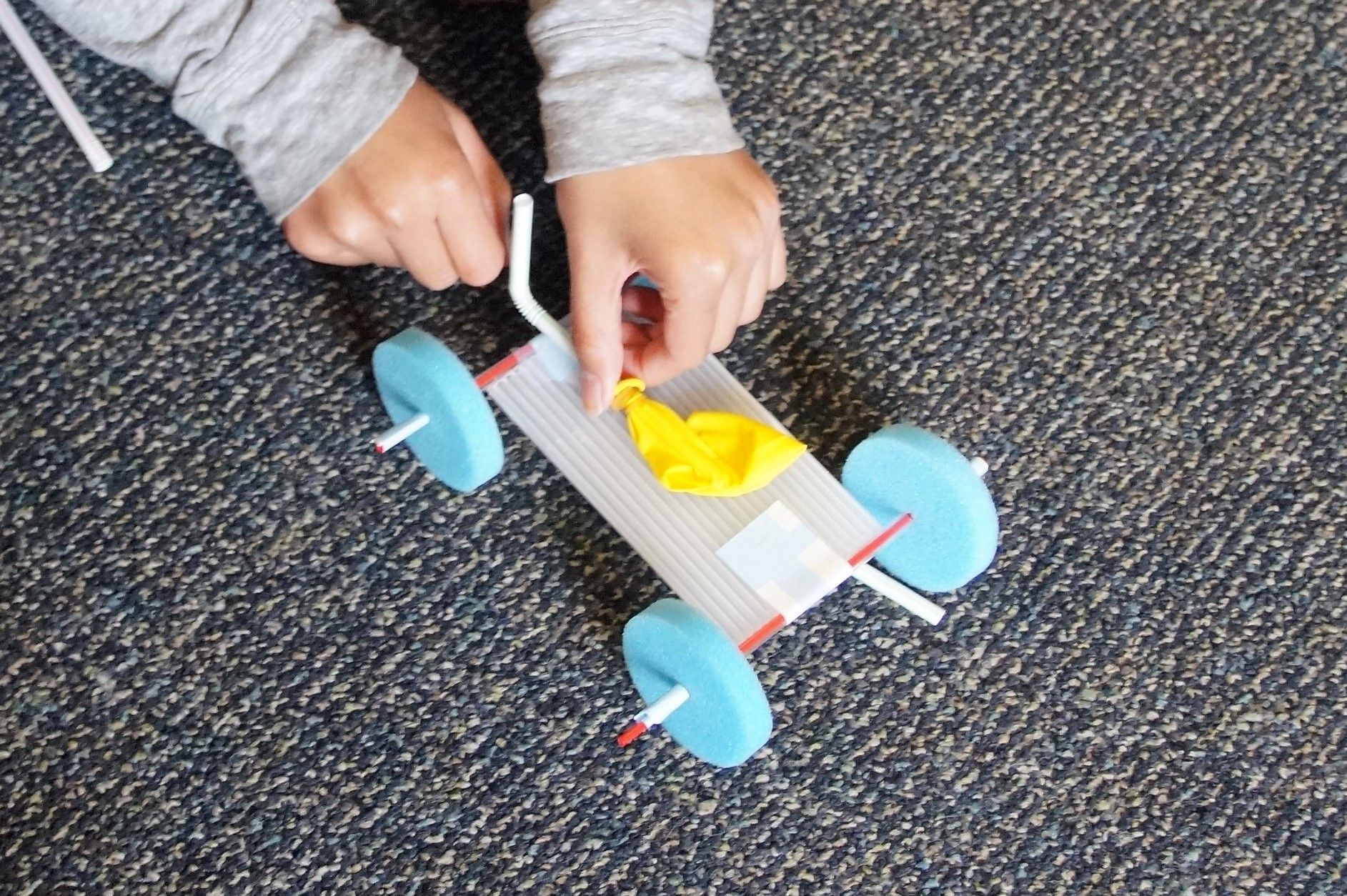 Balloon Rocket Cars : 9 Steps (with Pictures) - Instructables