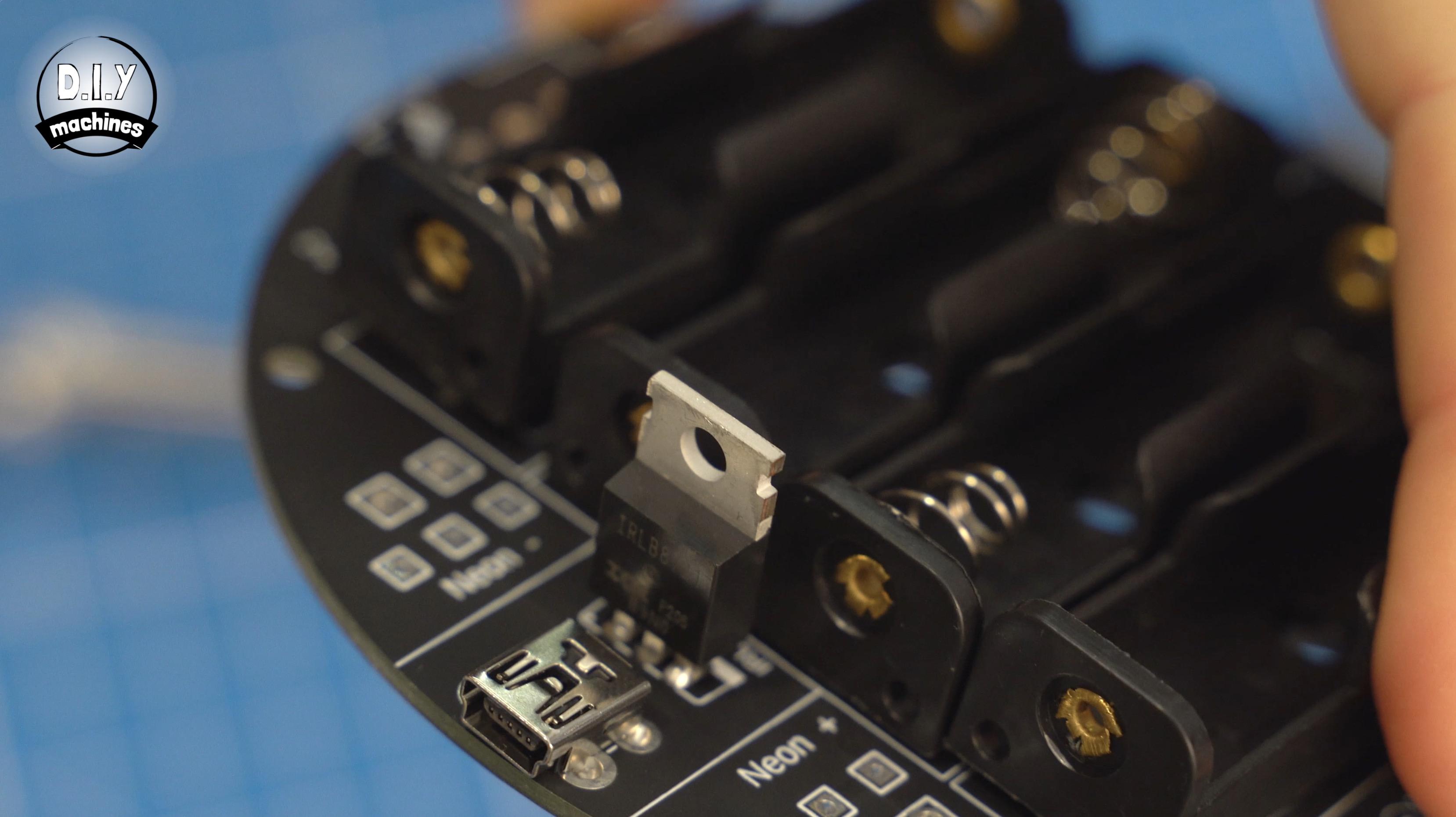 Make Your Own Customisable Desktop LED Neon Signs / Lights : 18 Steps ...