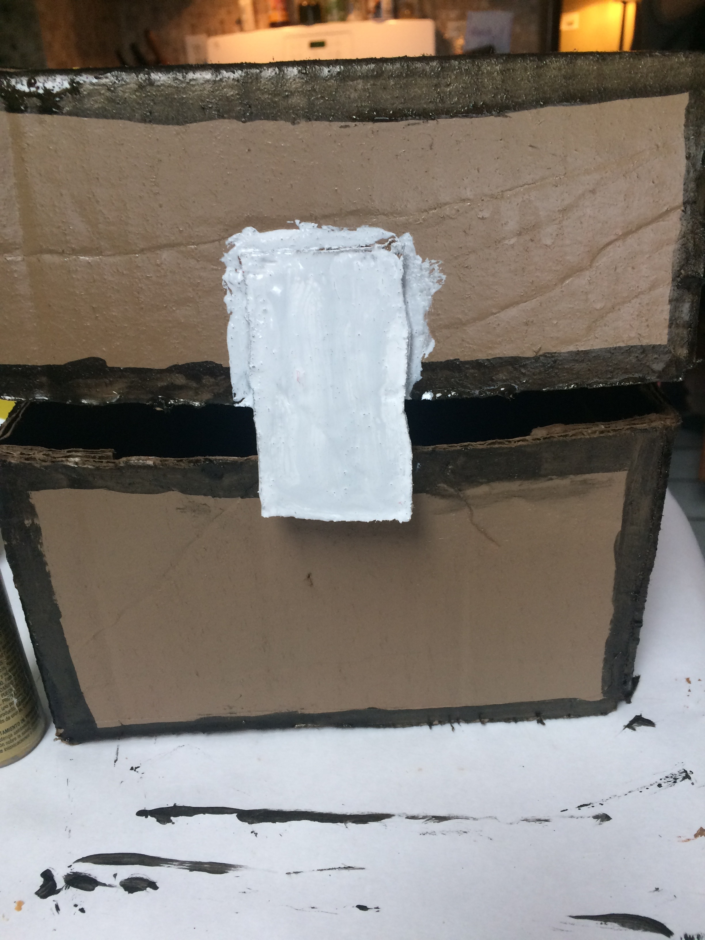 How to Make a Card Board Chest : 11 Steps (with Pictures) - Instructables