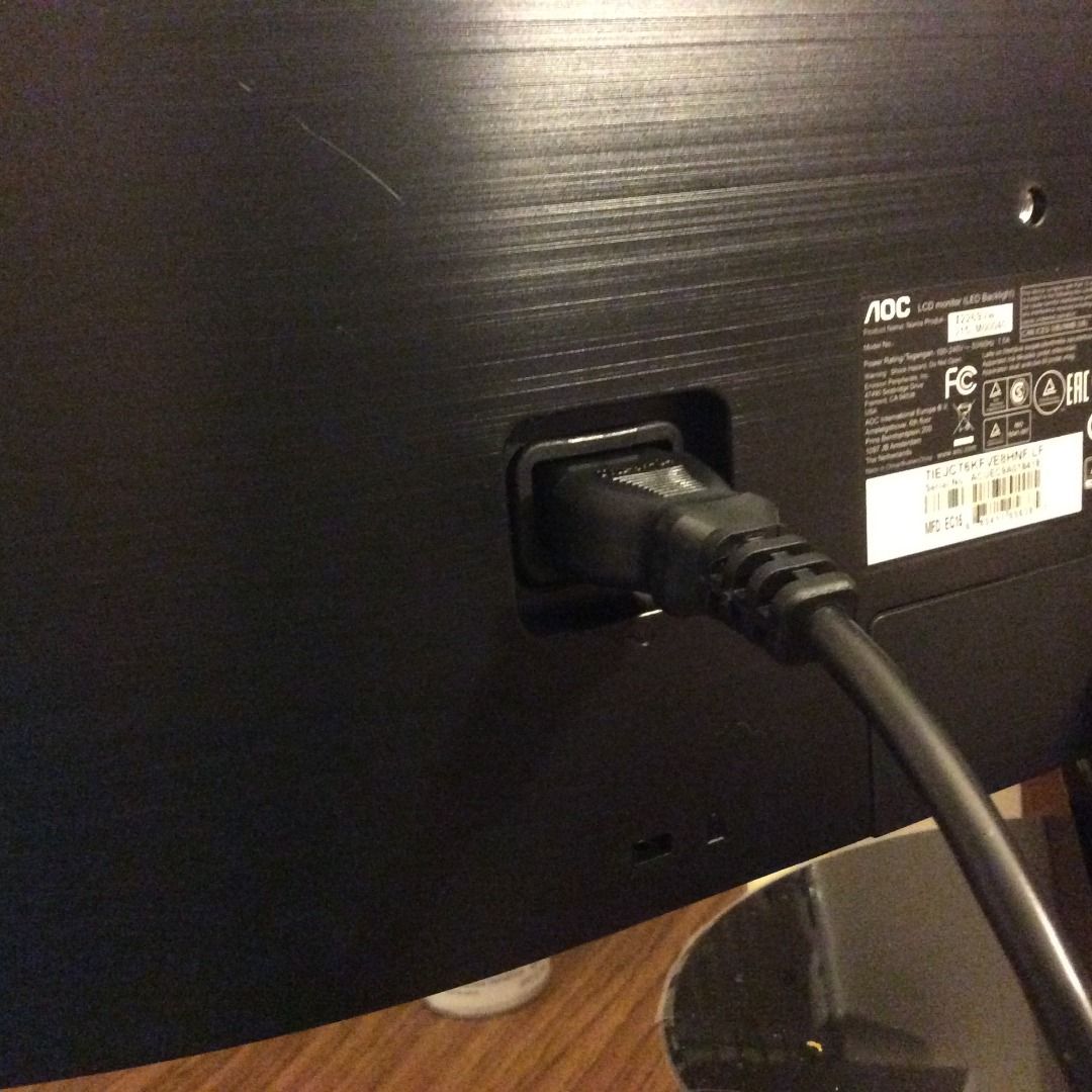 Connecting an External Monitor : 10 Steps - Instructables