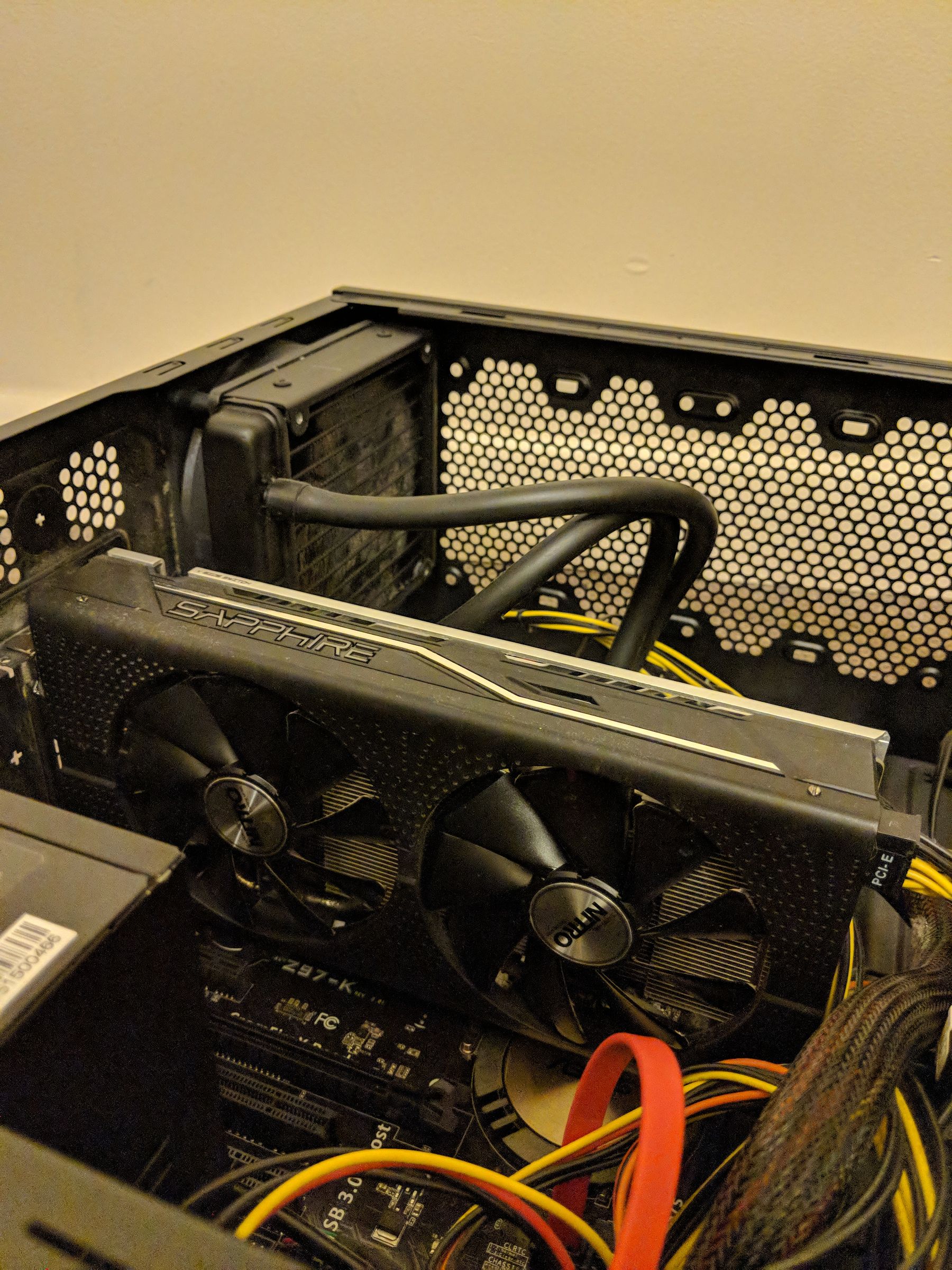 How to Clean and Dust Your PC : 5 Steps - Instructables
