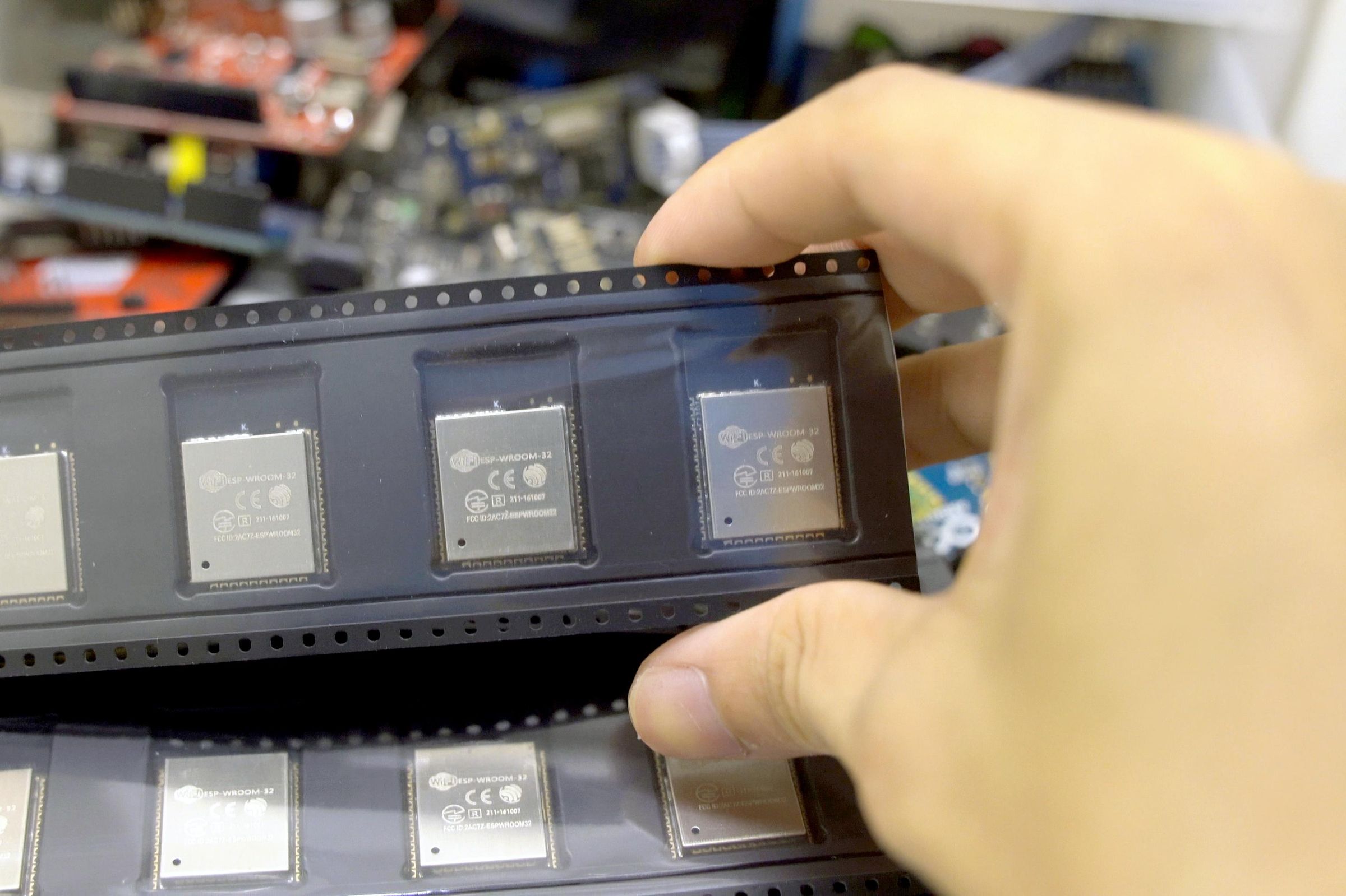 1kW Arduino MPPT Solar Charge Controller (ESP32 + WiFi) : 46 Steps ...